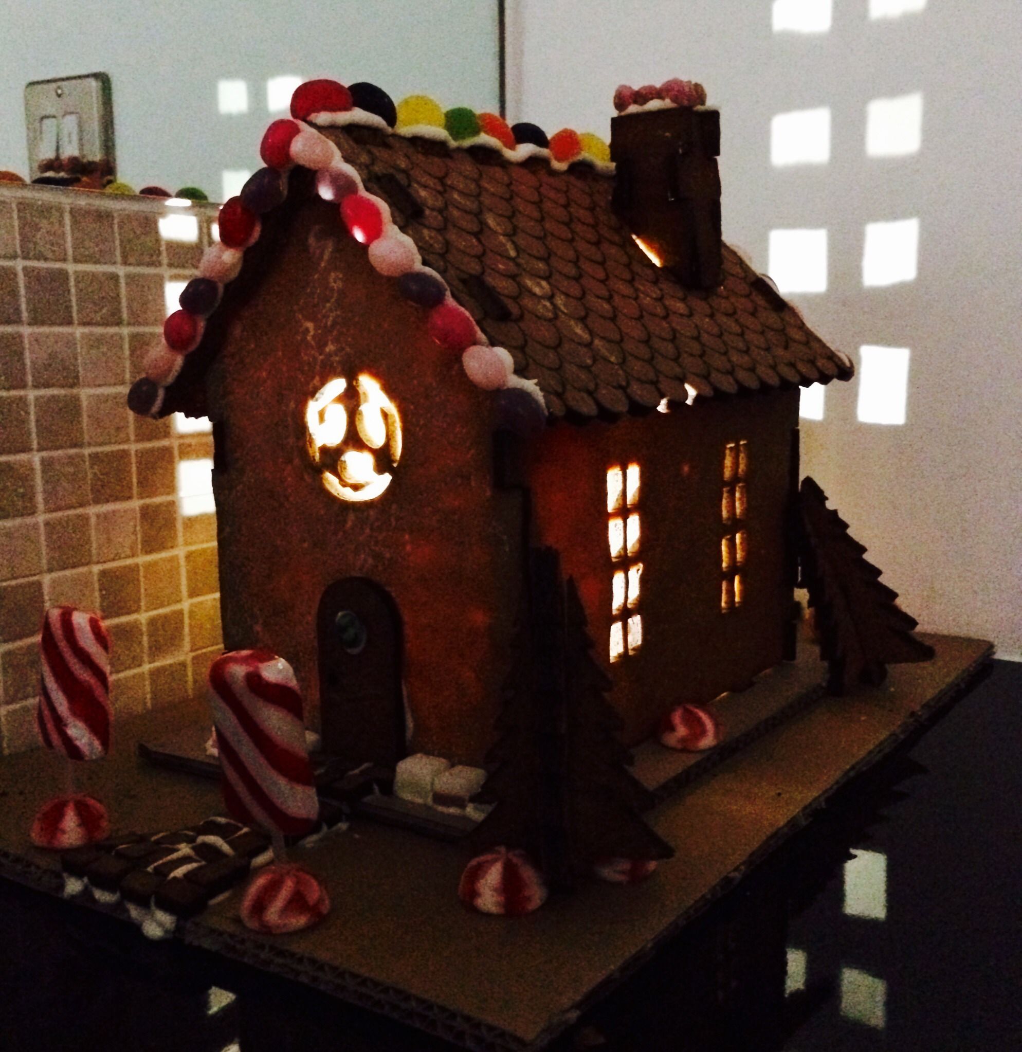 Bake & Make: Laser Cut Gingerbread House : 8 Steps - Instructables