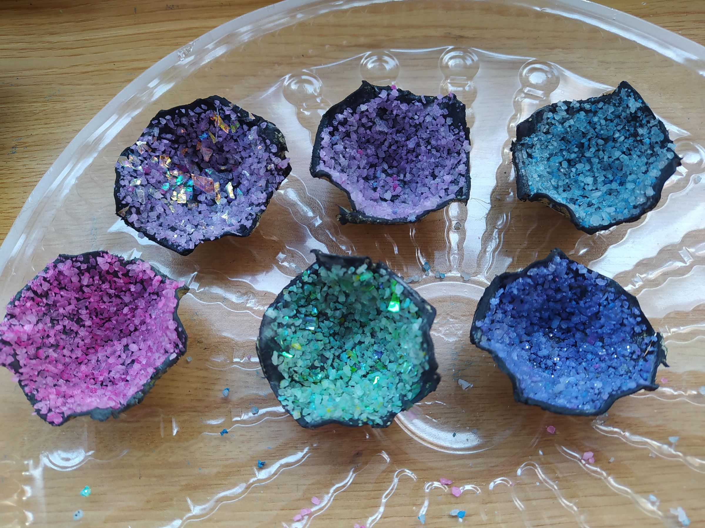 Geodes for Kids : 10 Steps (with Pictures) - Instructables