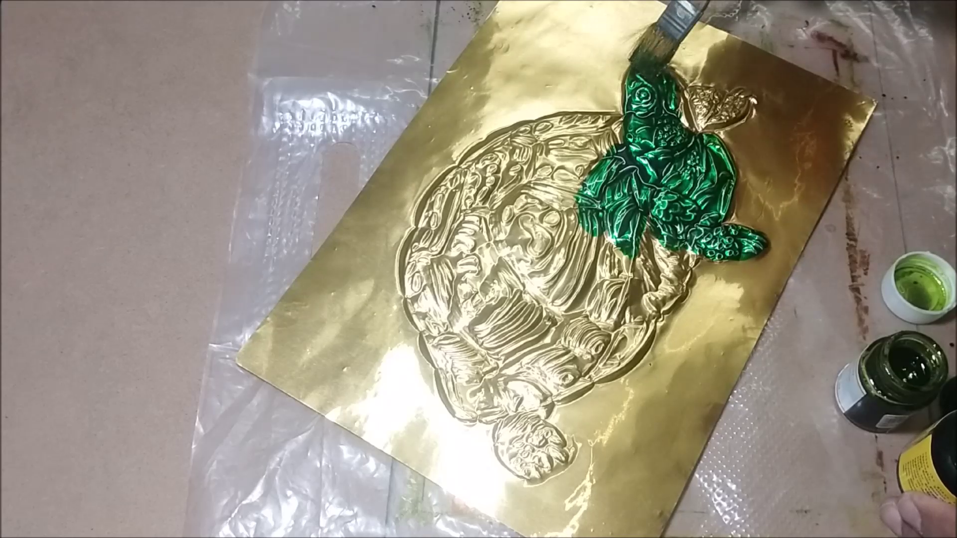 How to Make Turtle Embossed Painting|Metal Art : 4 Steps - Instructables