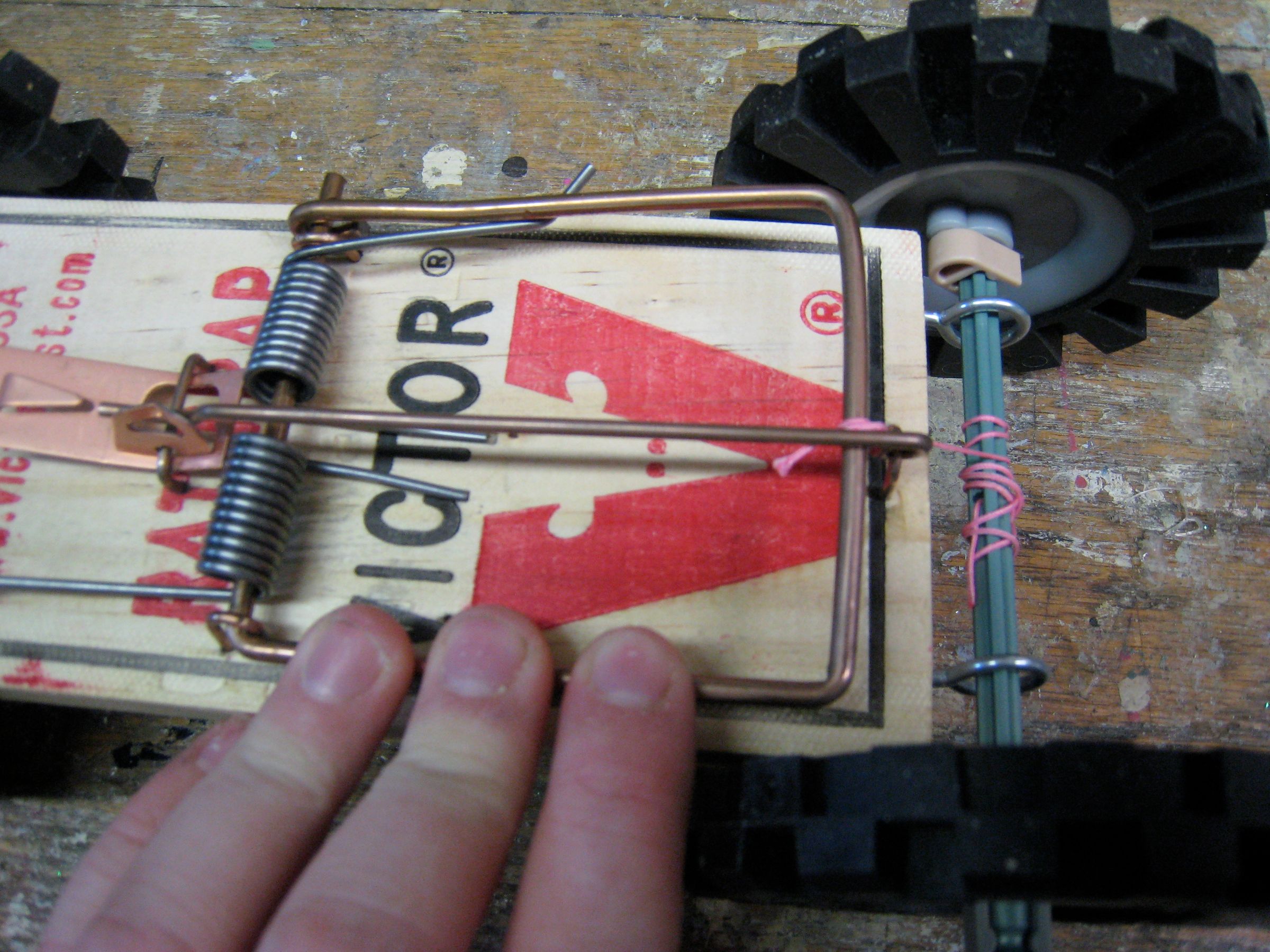Rat Trap Car : 7 Steps - Instructables