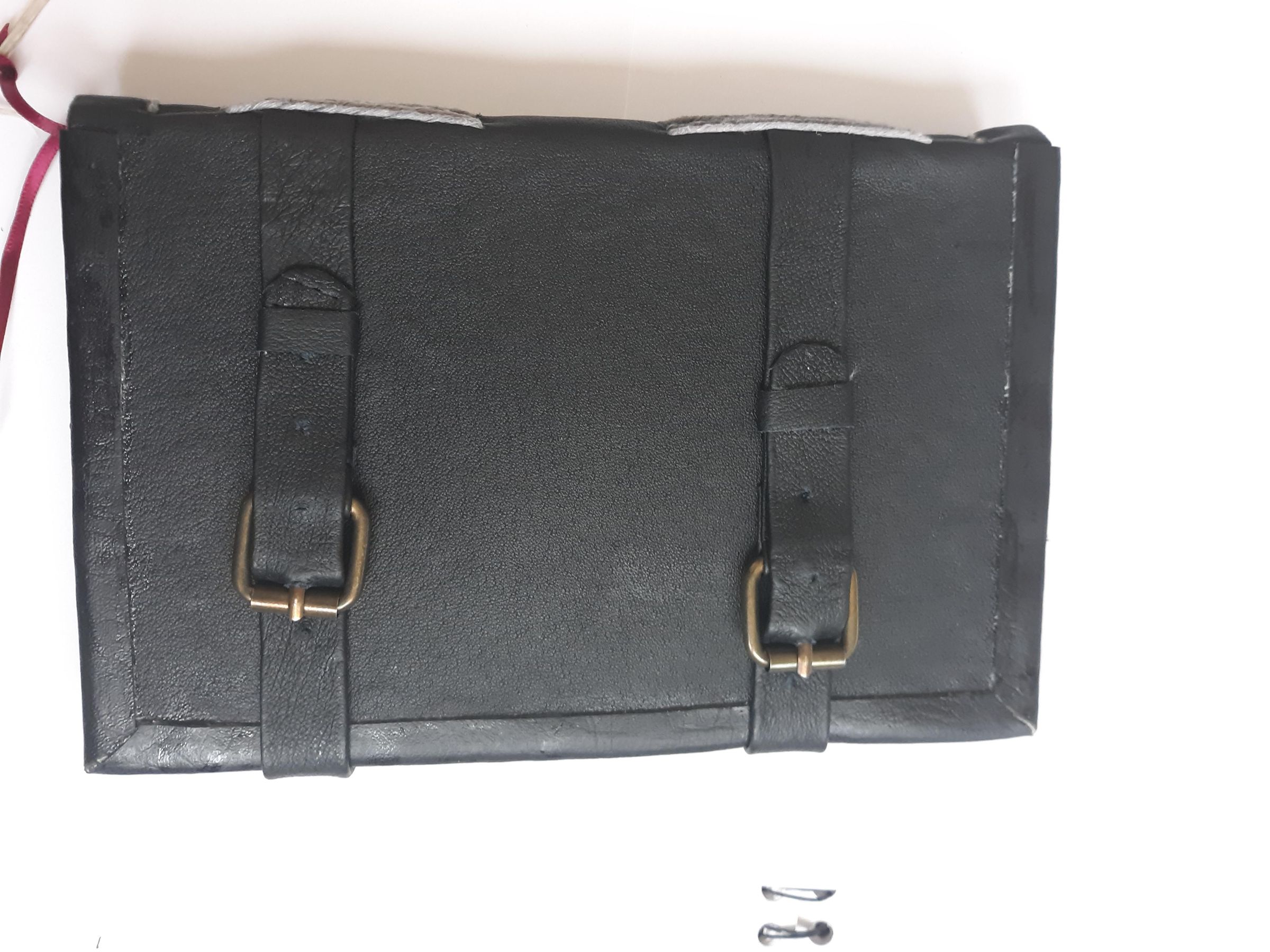 Leather Long-Stitch Bound Book With Back Pocket : 8 Steps (with ...