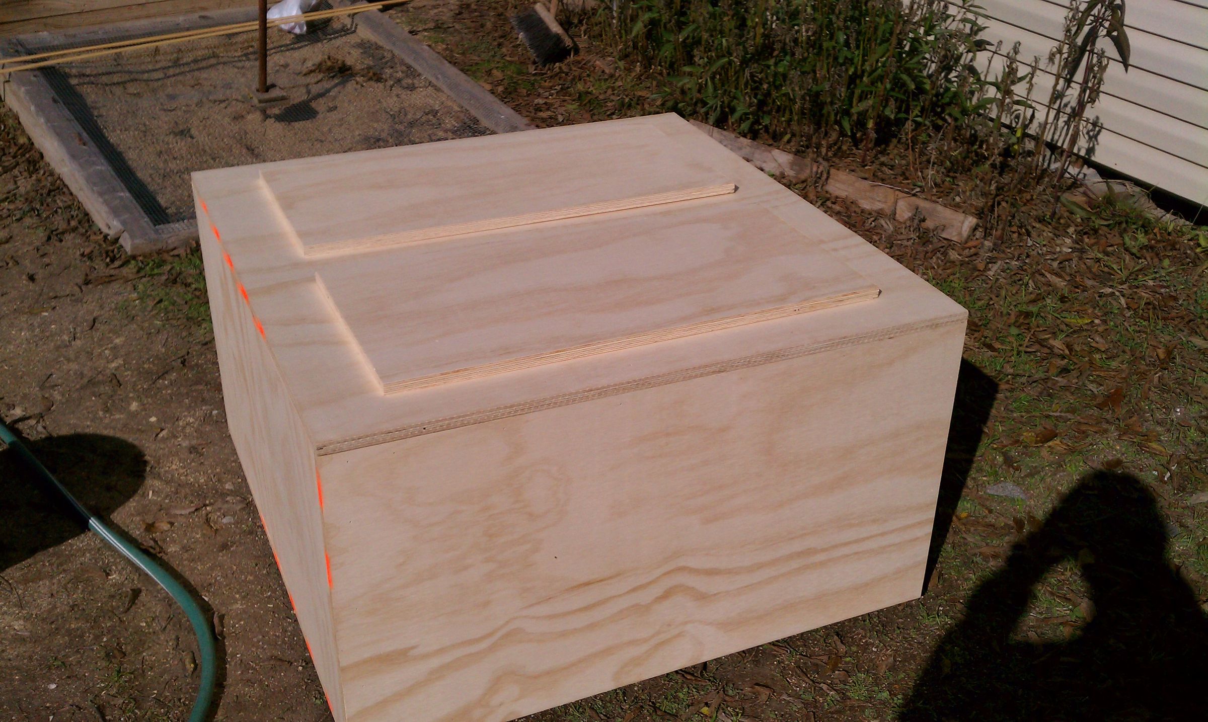 Fish Aquarium Stand (40 Breeder Tank With Hidden Sump Door) : 12 Steps ...