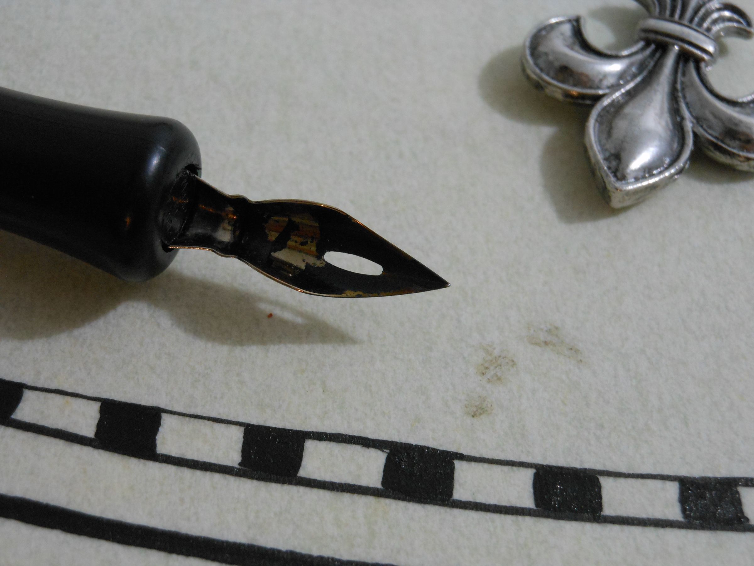 Quill and Ink Vintage World Map : 11 Steps (with Pictures) - Instructables