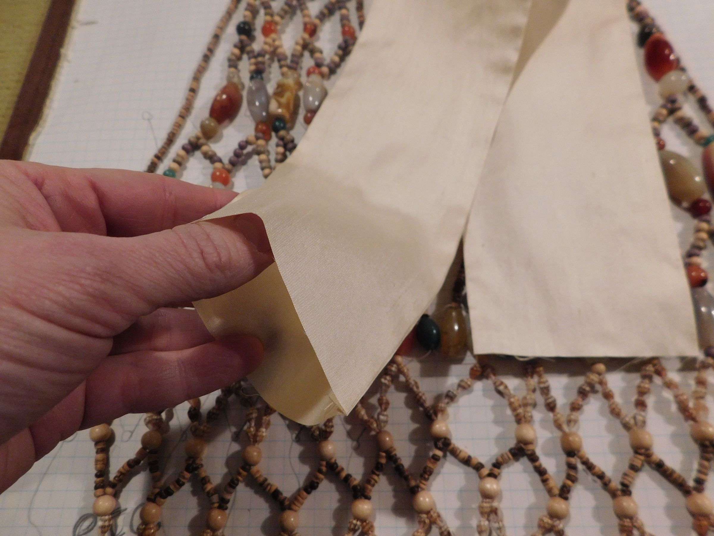 Glass, Wood, Shell and Stone Beaded Sheath : 10 Steps (with Pictures ...