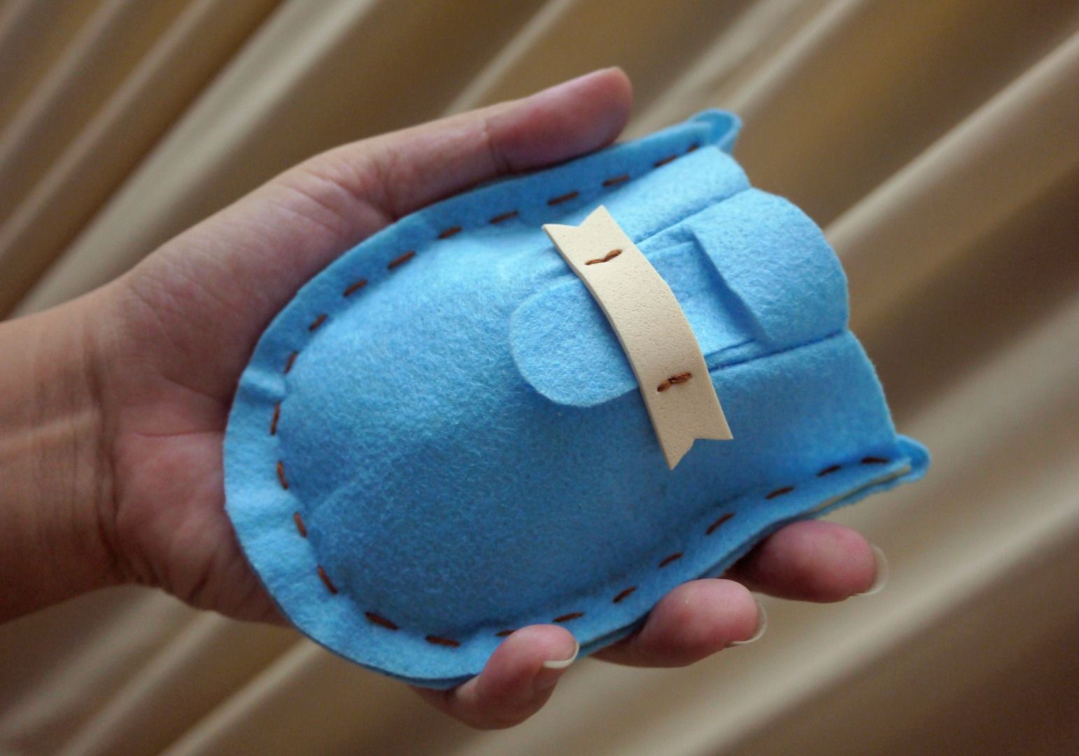 Make a Pouch for Your Wireless Mouse : 7 Steps (with Pictures ...