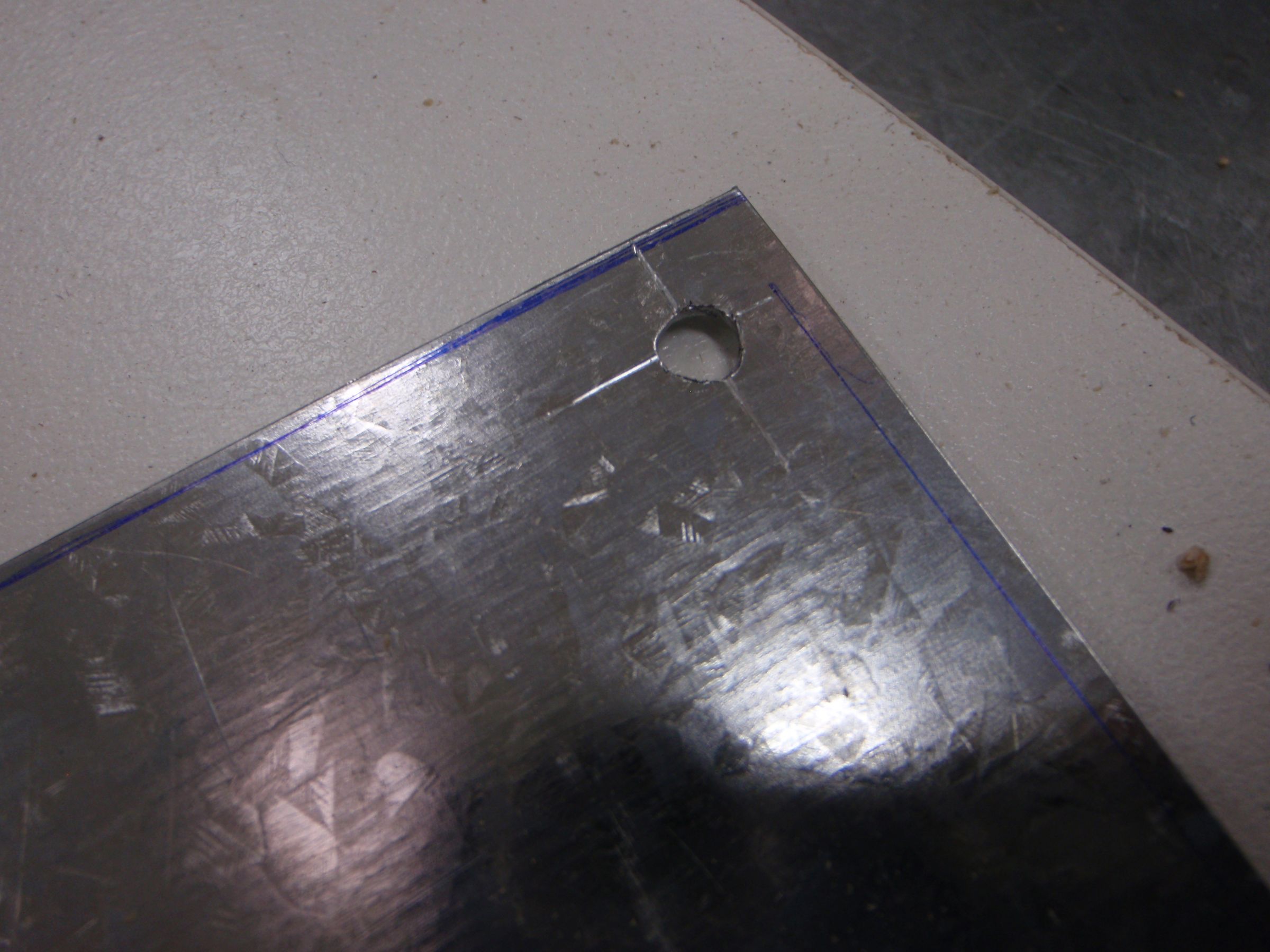 Making Reproduction Vintage Tin and Timber Signs : 6 Steps (with ...