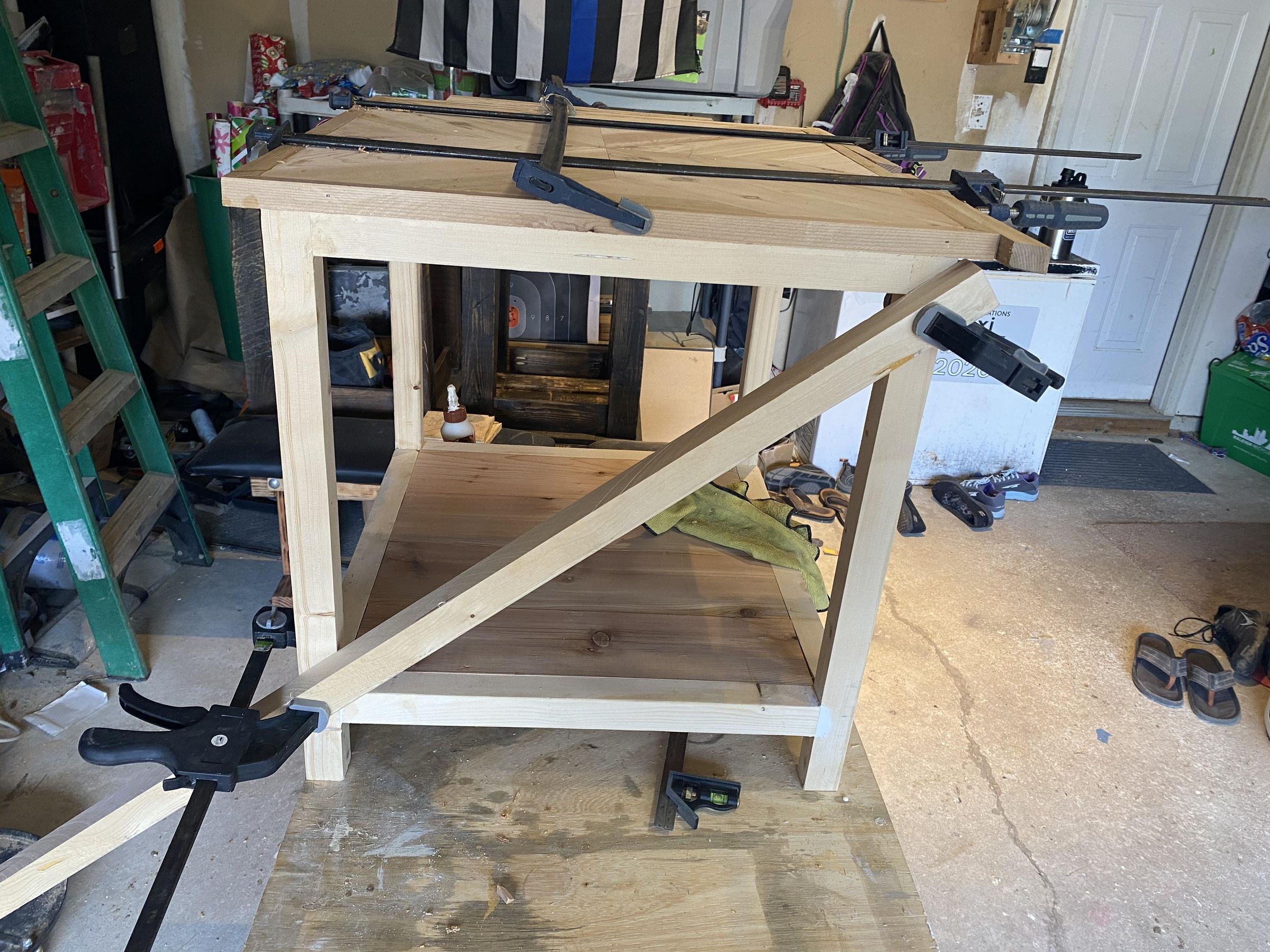 Chevron Farmhouse Coffee and End Tables : 16 Steps (with Pictures ...