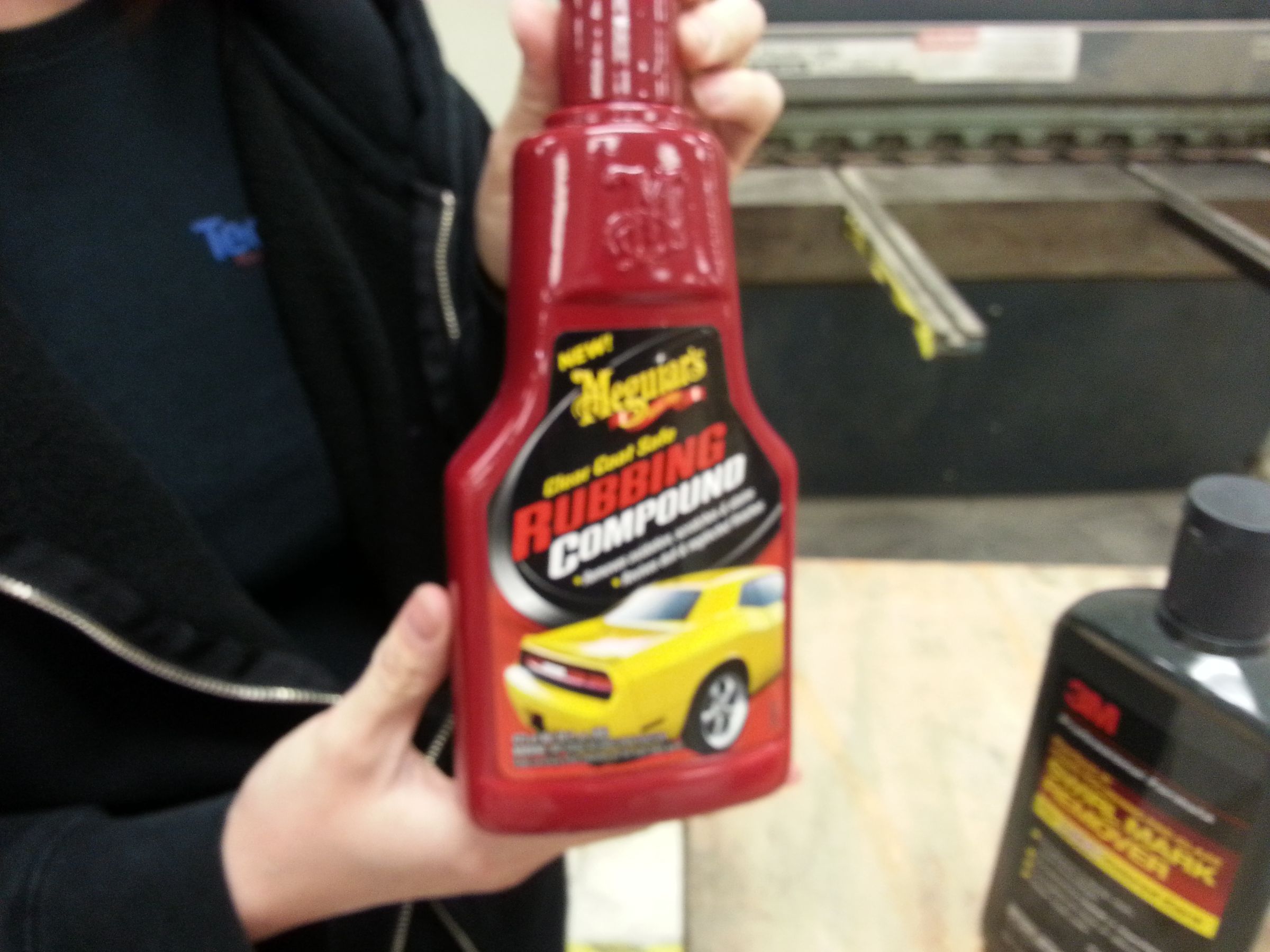 Buffing Car Scratches Out by Hand : 4 Steps - Instructables