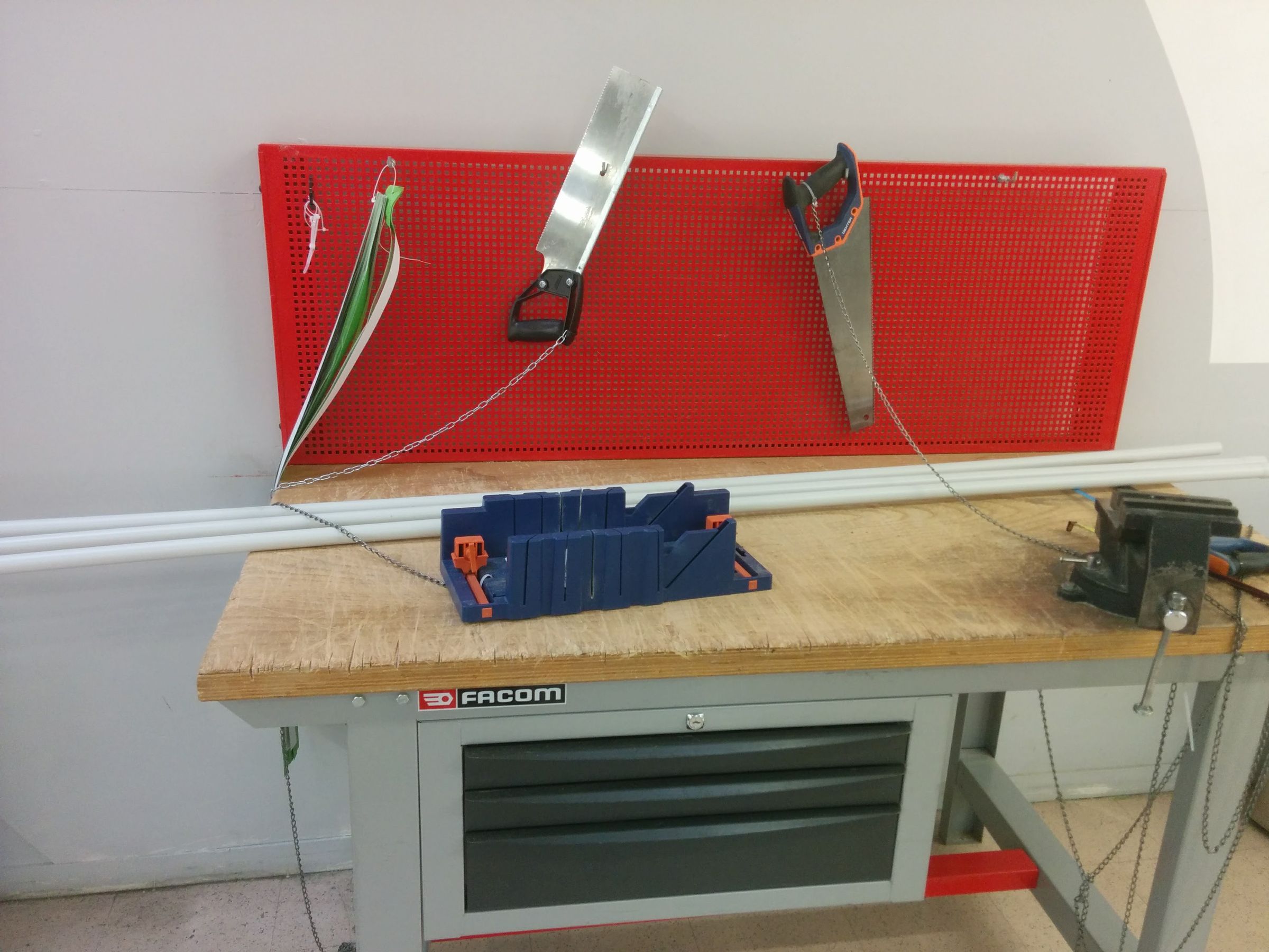PVC Pipe and 3D-Printed Towel Ladder : 5 Steps (with Pictures ...