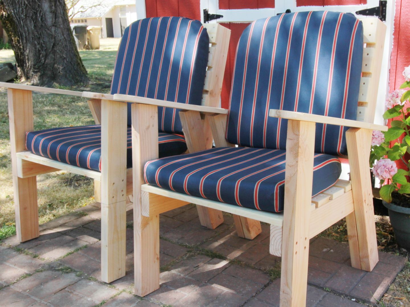 Outdoor Lawn Chairs W/ Arm Rests : 6 Steps (with Pictures) - Instructables