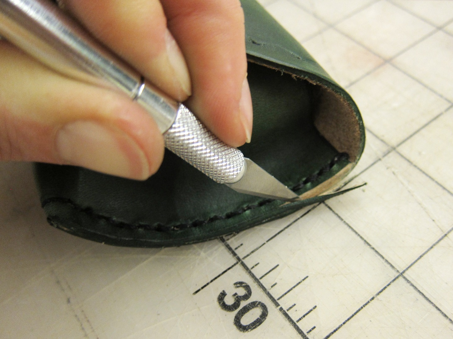 Leather Glasses Cases : 14 Steps (with Pictures) - Instructables