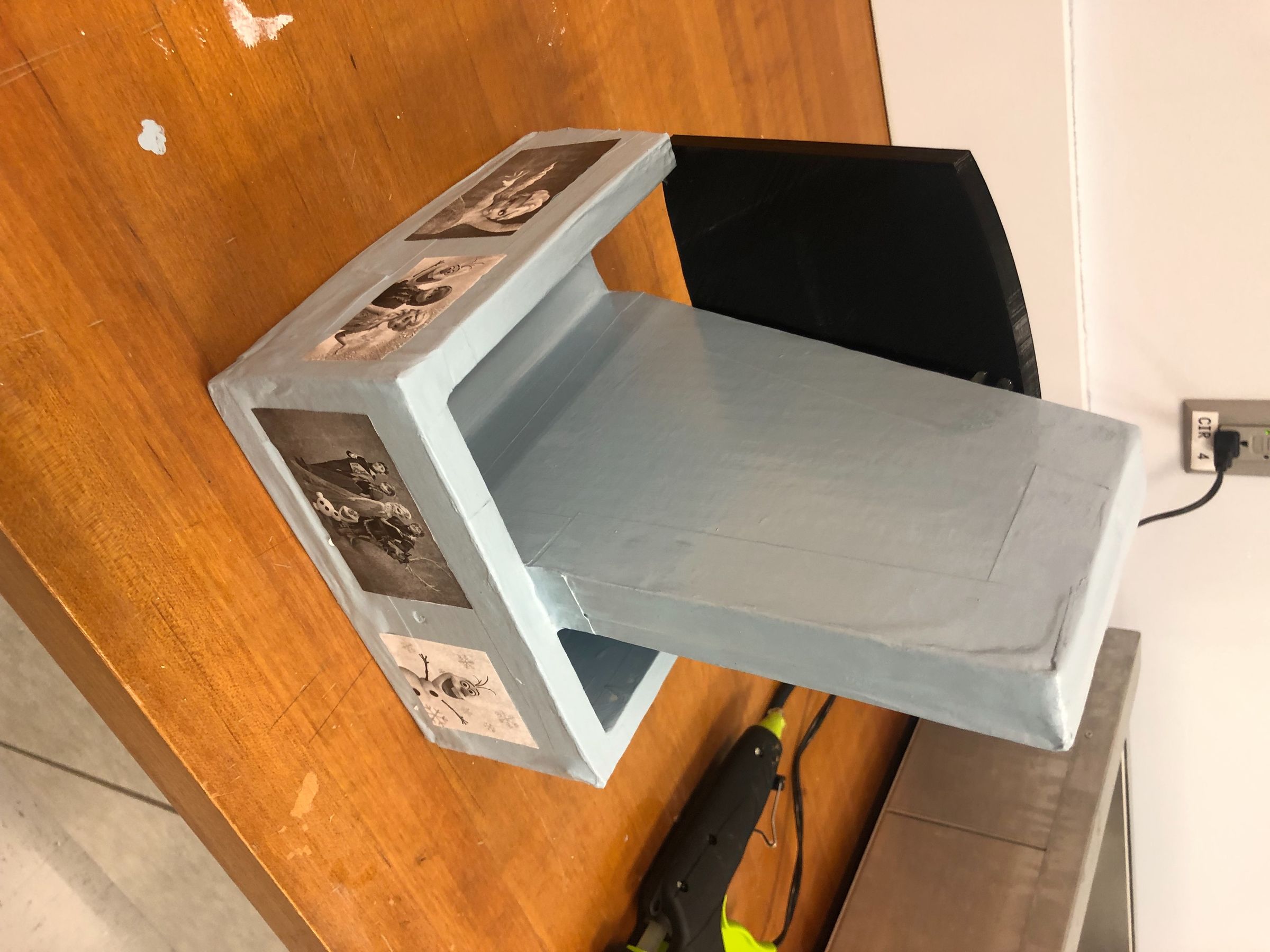 Kindle Stand & Holder : 12 Steps - Instructables