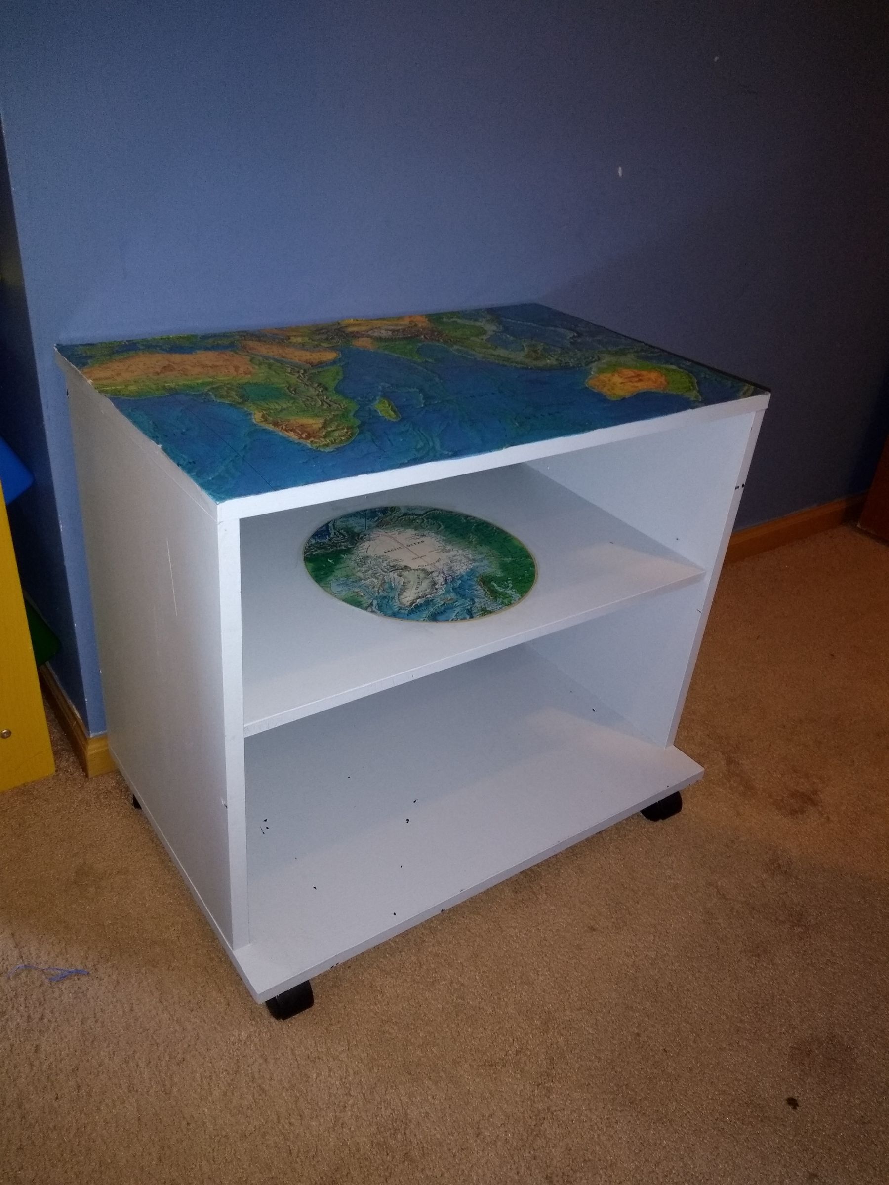 Map Bookcase : 6 Steps - Instructables