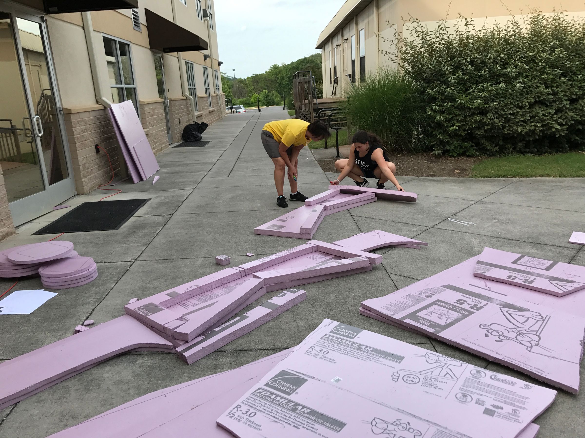 Make a Large-Scale Star Wars AT-AT Walker : 11 Steps (with Pictures ...