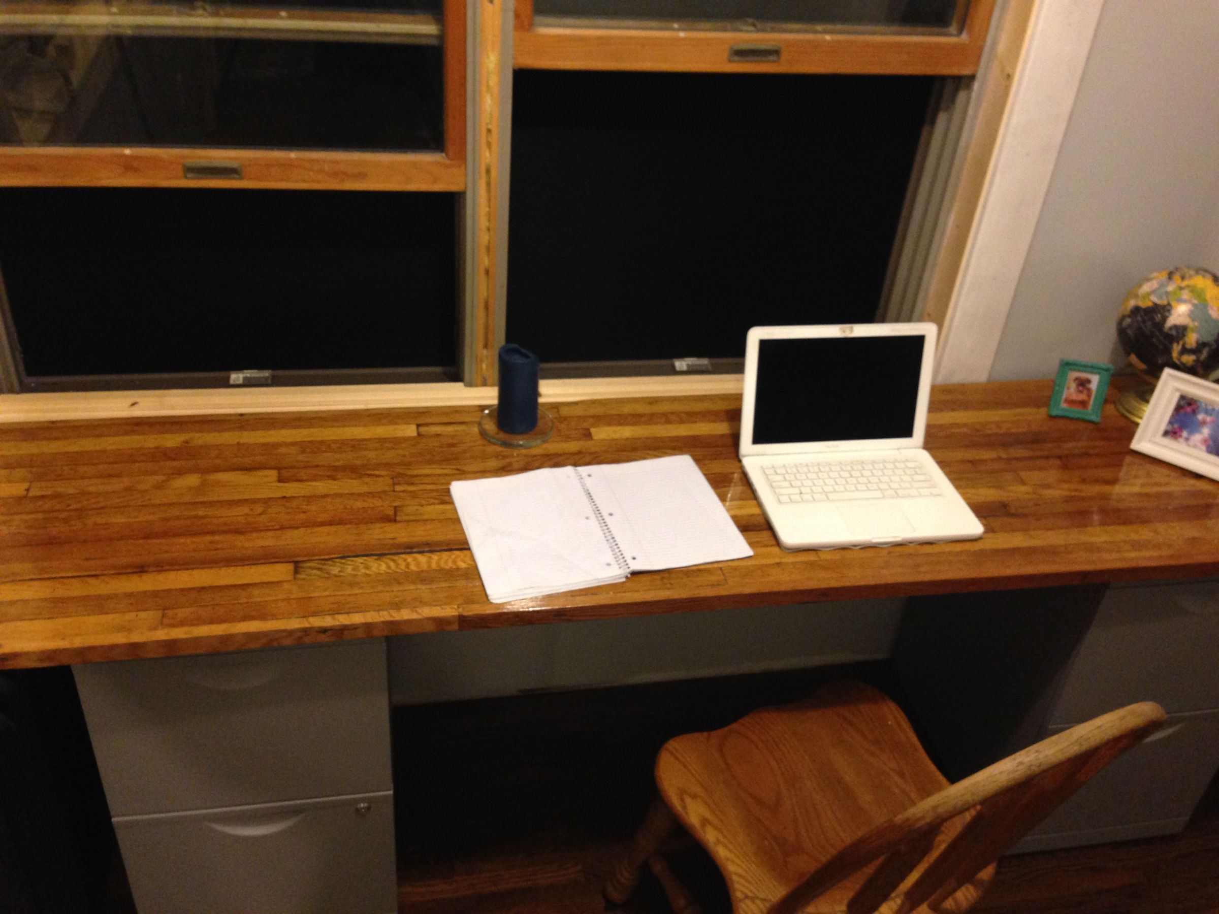 Red Oak Desk : 7 Steps (with Pictures) - Instructables