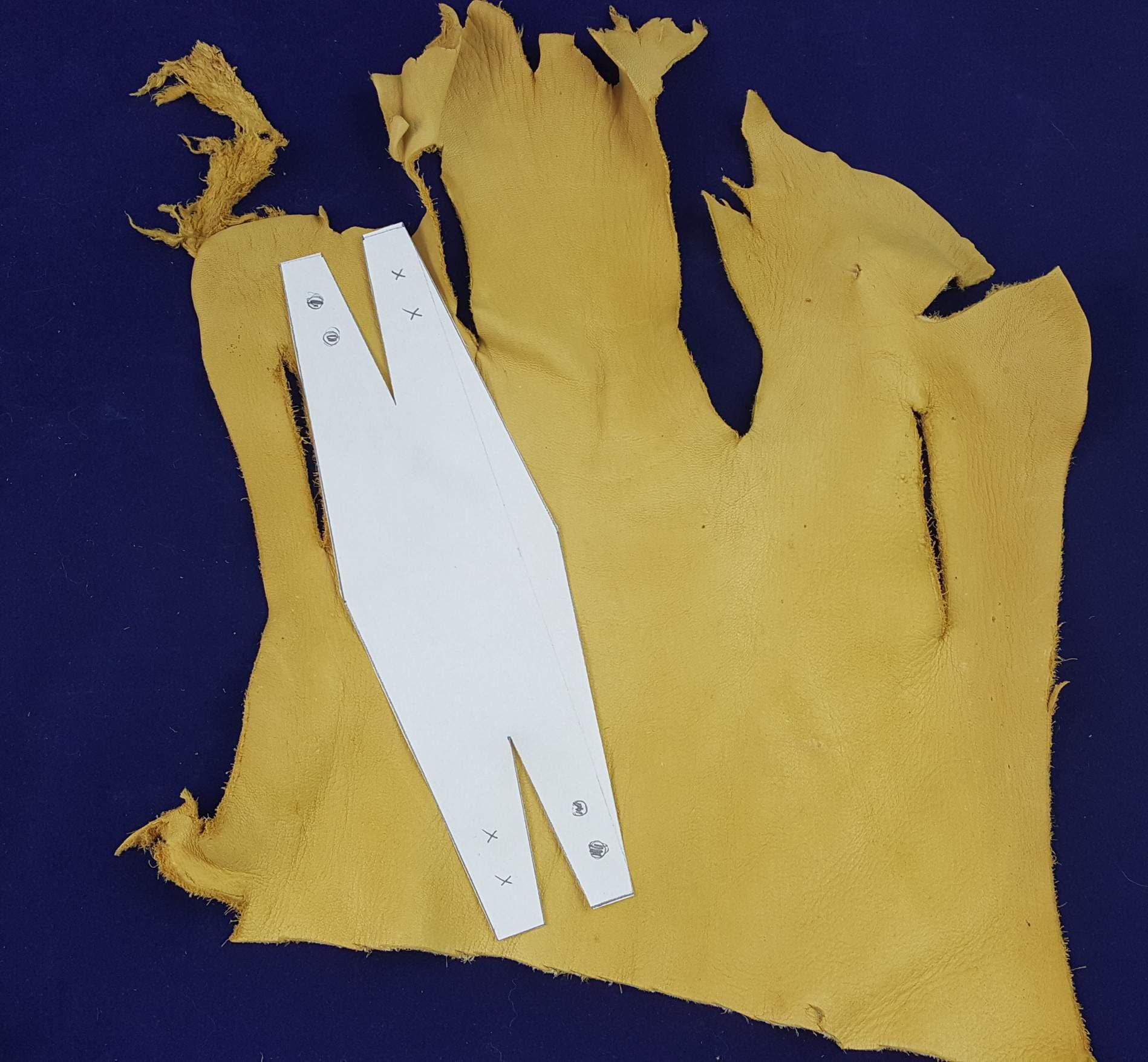 Making an Ancient Sling for Modern Fun : 10 Steps (with Pictures ...