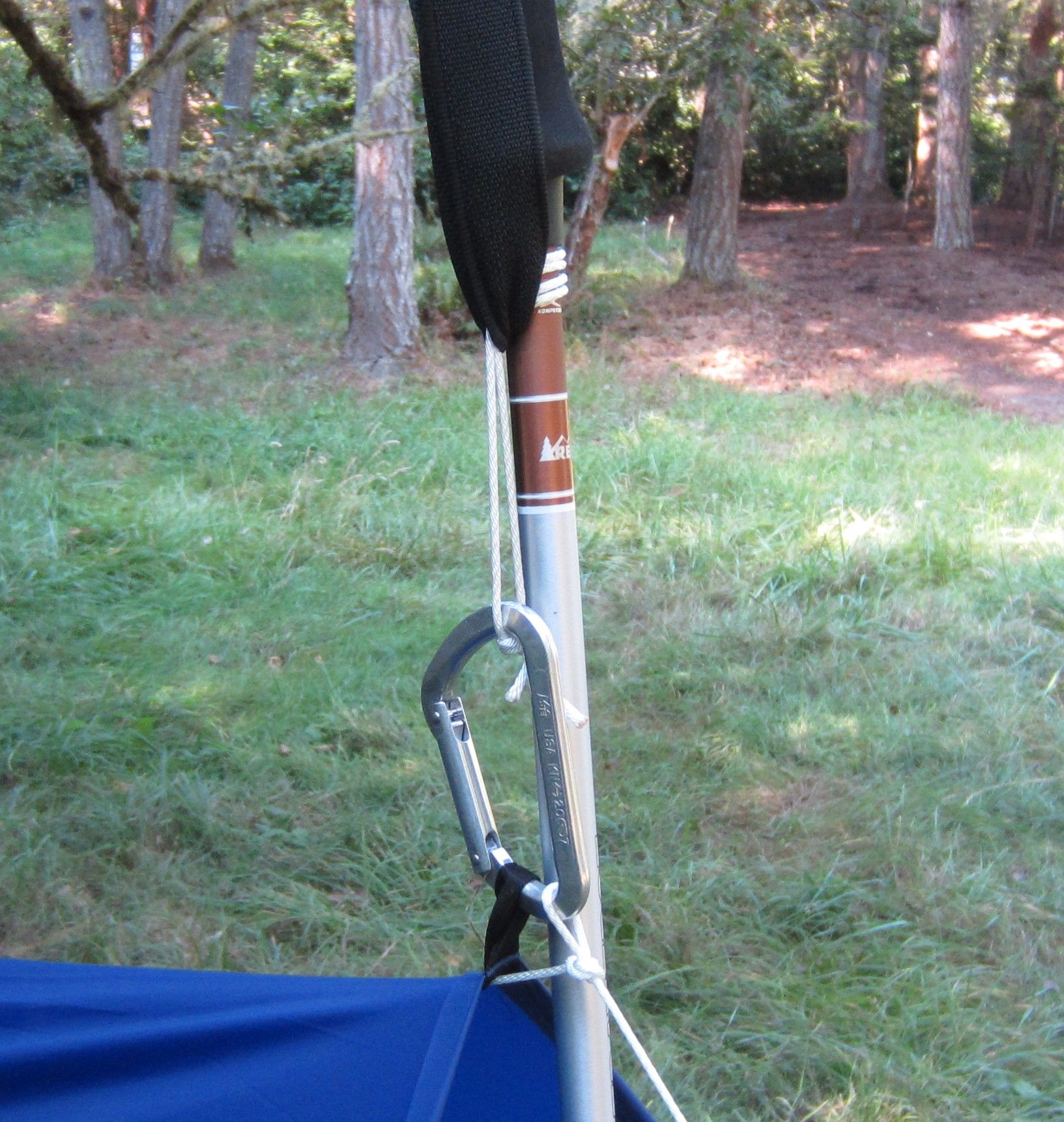 Emergency Shelters From a Poncho & Trekking Poles : 5 Steps (with ...