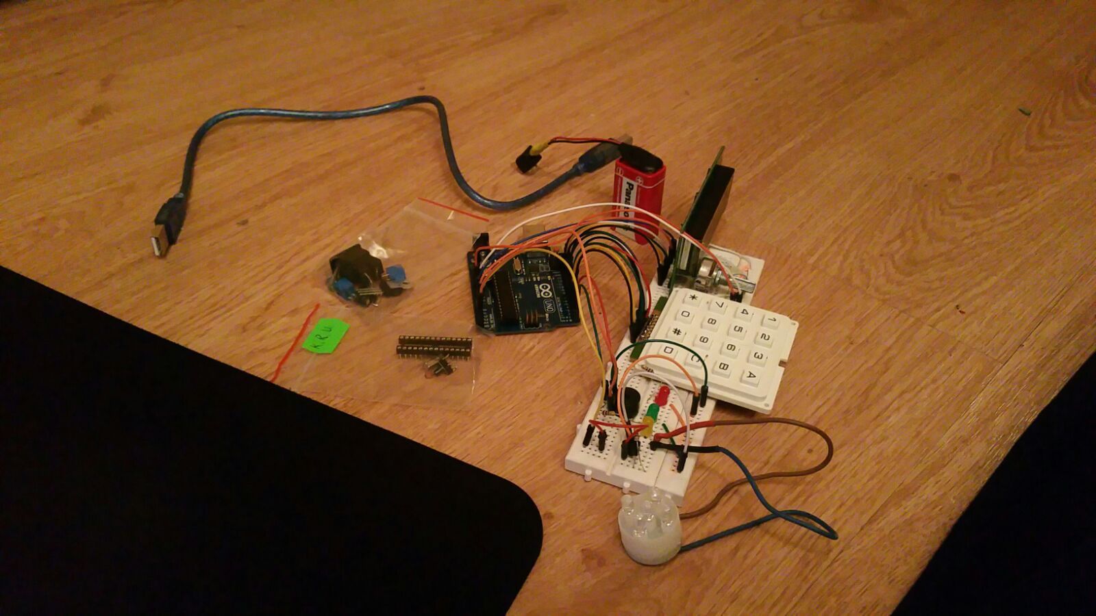 DIY PCB at Home (Vinegar+H2O2+Salt) and Arduino Airsoft Bomb ...