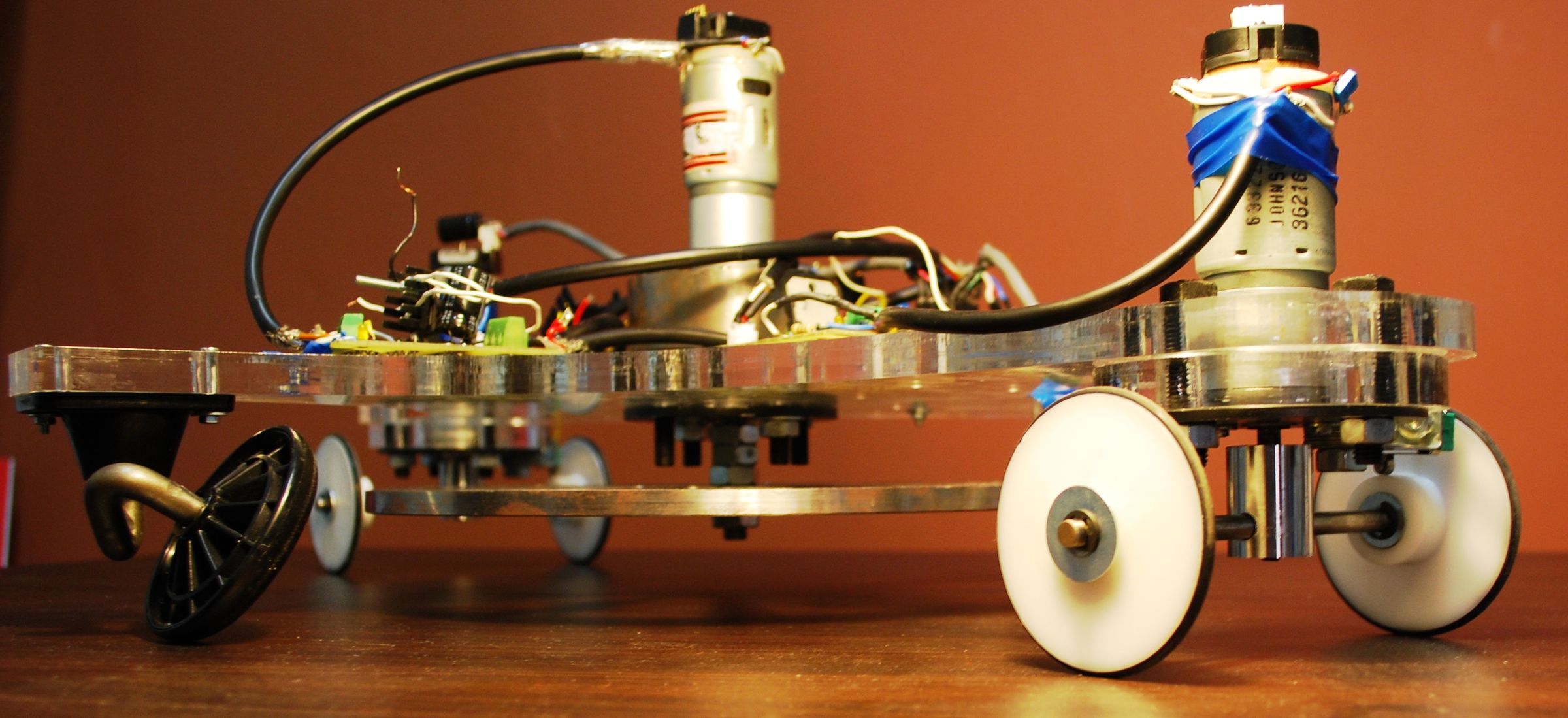 ShakerBot: a Snakeboard Robot : 9 Steps - Instructables