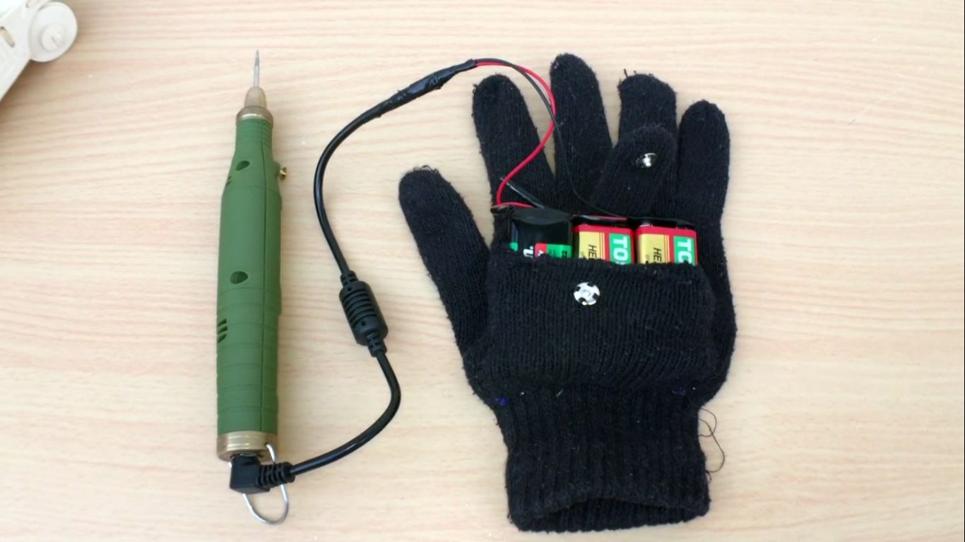 Portable Battery Pack Glove (Video) (with Pictures) - Instructables