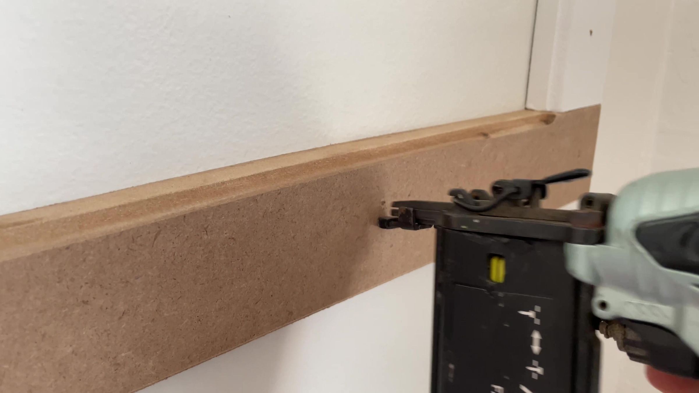 Custom Wall Molding : 8 Steps (with Pictures) - Instructables