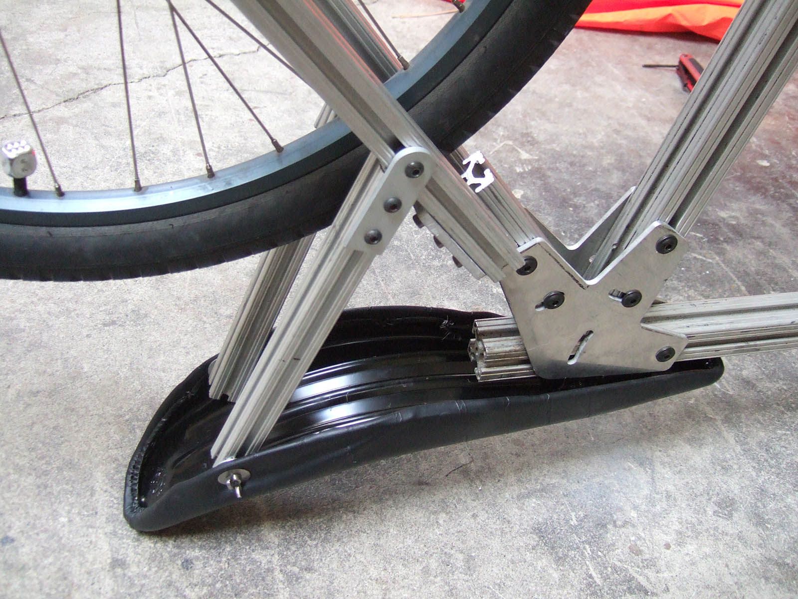 Assembling the 8020 Chopper : 10 Steps (with Pictures) - Instructables