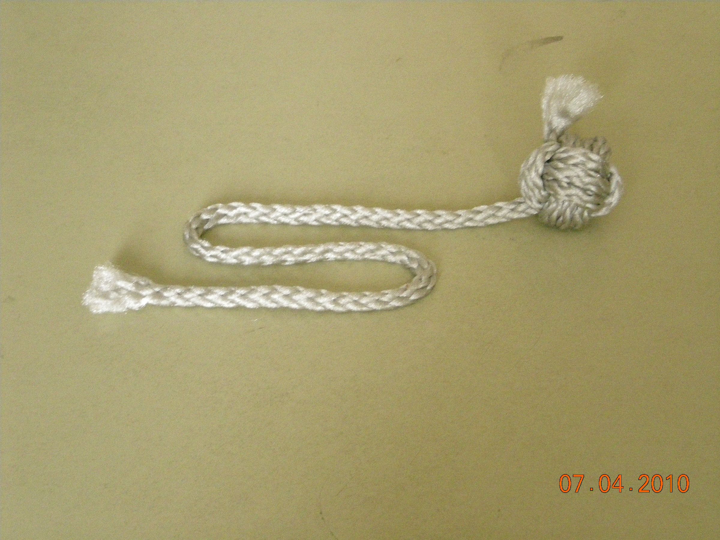 Monkey's Fist Keychain : 4 Steps (with Pictures) - Instructables