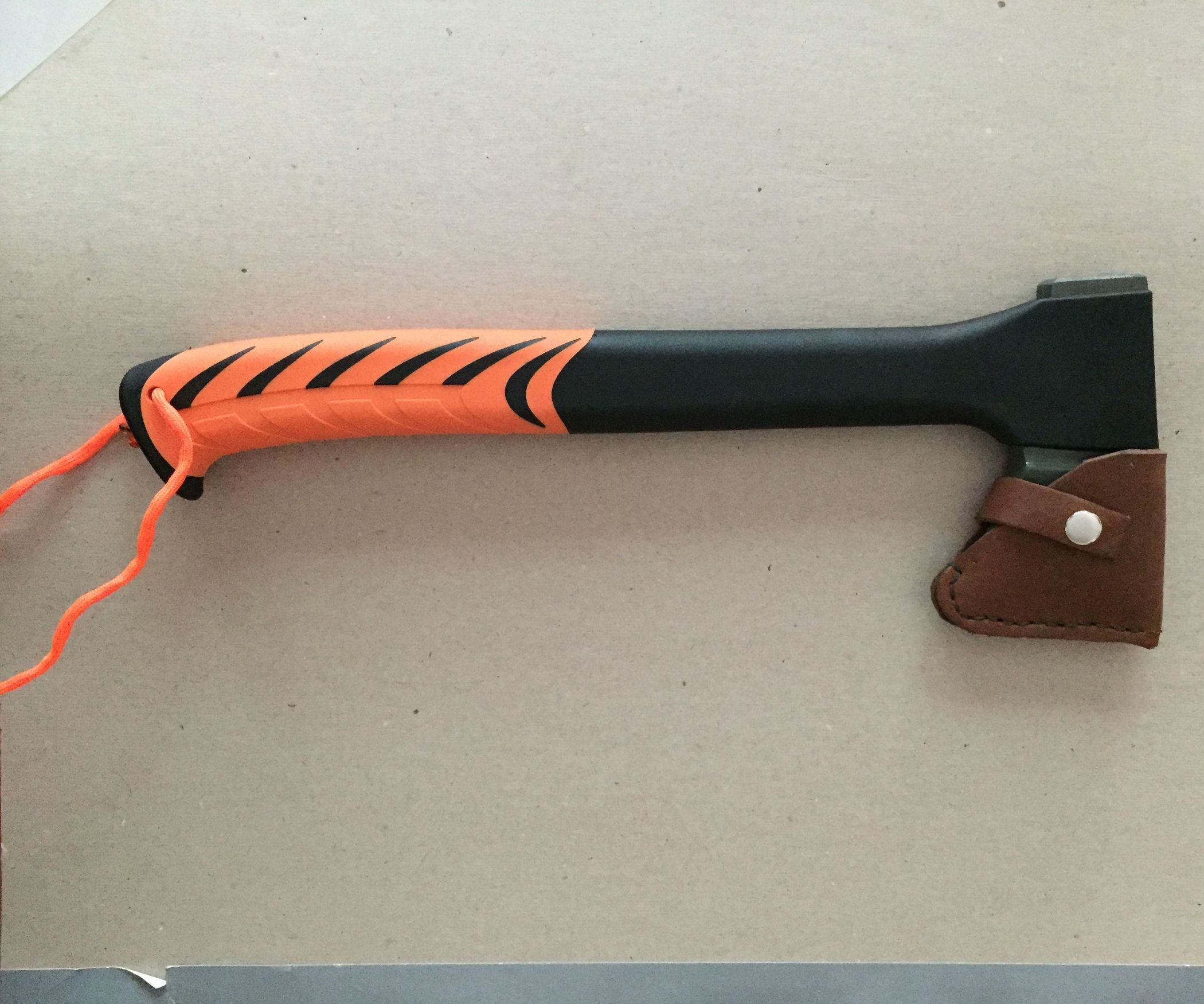 Minimal But Functional Axe Sheath : 5 Steps (with Pictures) - Instructables