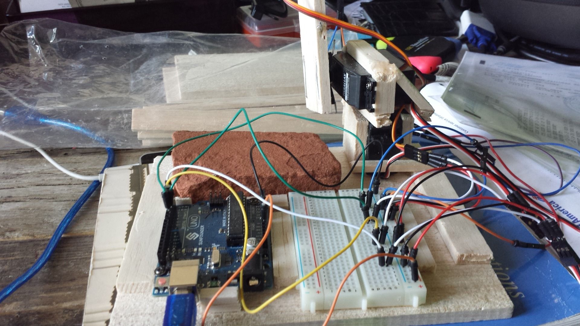 Hand Tracking Mechanical Arm - Pyduino + Leap Motion : 11 Steps (with Pictures) - Instructables