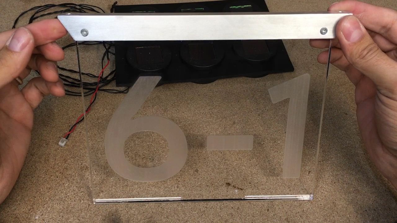 DIY: Illuminated House Number Powered by Solar Panels : 11 Steps (with ...