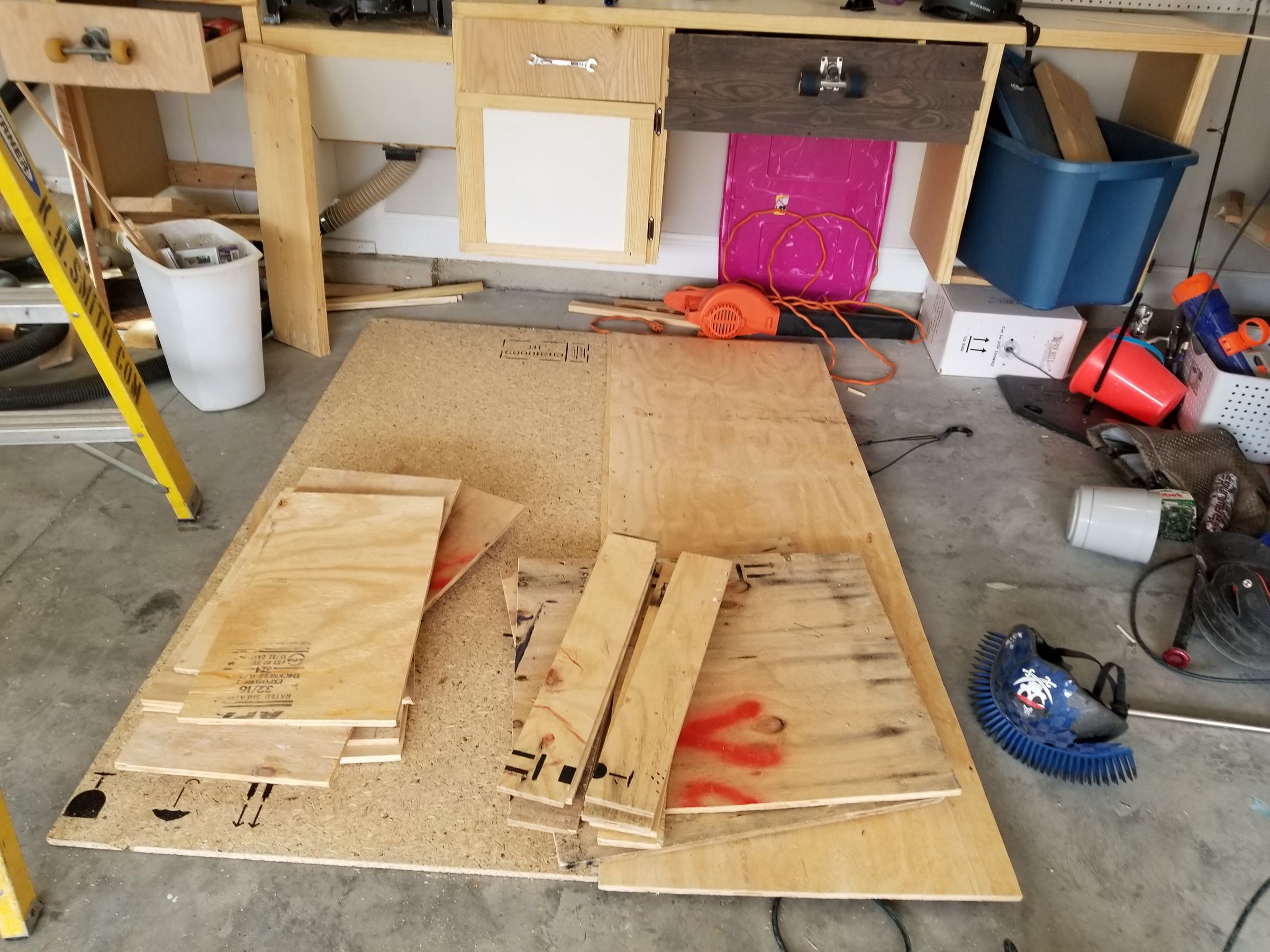 Drafting Table : 21 Steps (with Pictures) - Instructables