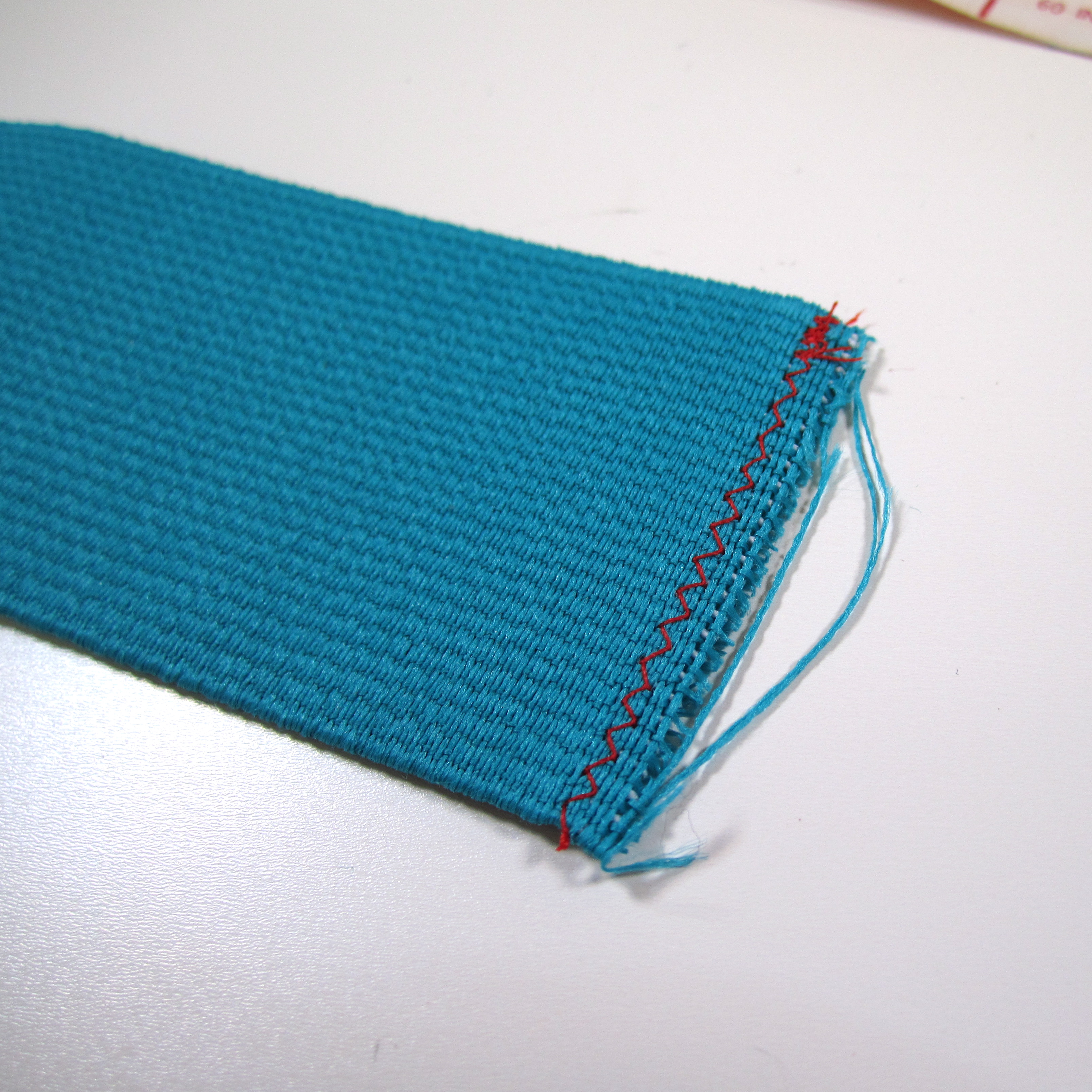 Slim Elastic Wallet : 7 Steps (with Pictures) - Instructables