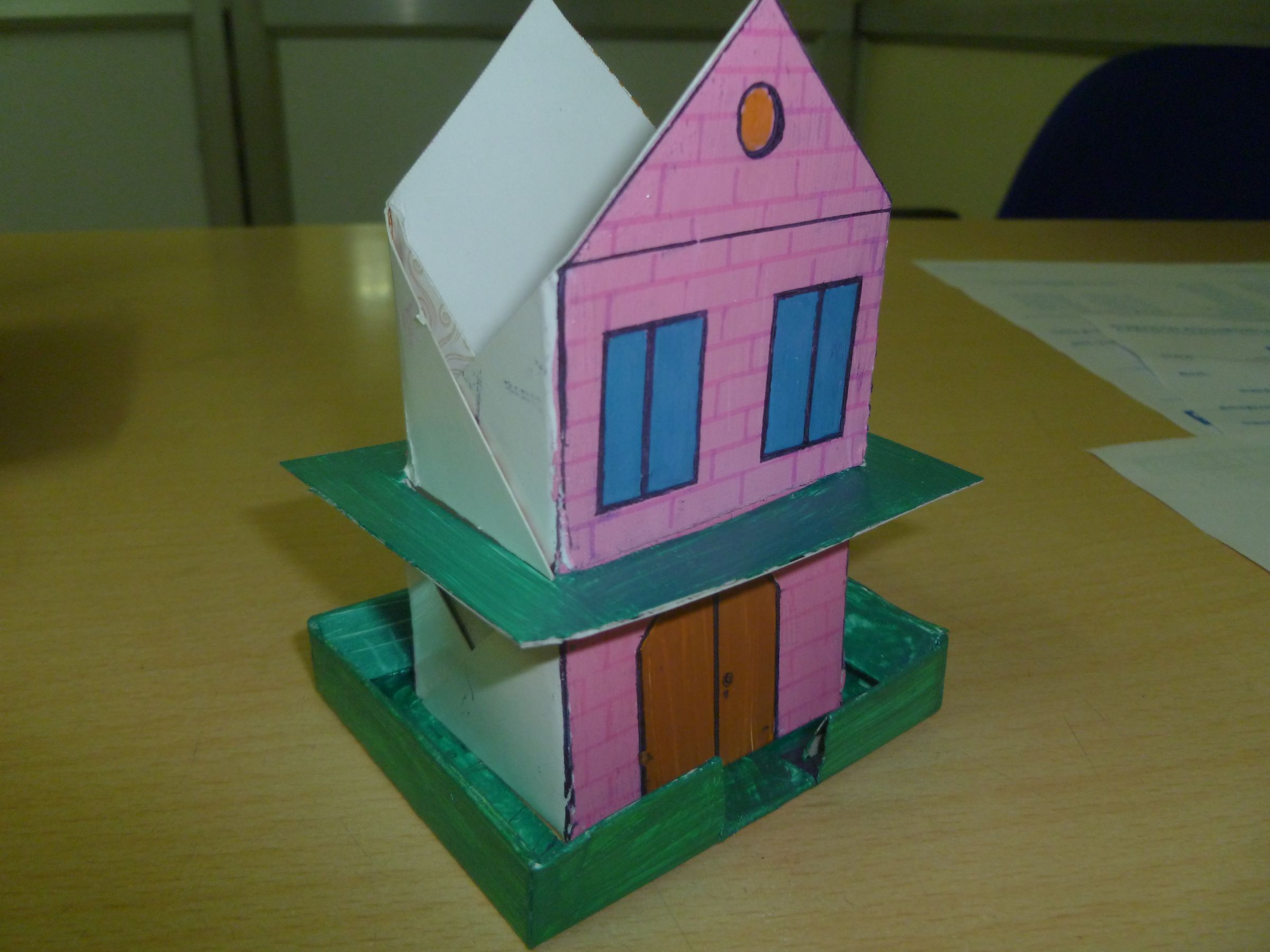PAPER HOUSE WITHOUT ANY GLUE : 7 Steps - Instructables