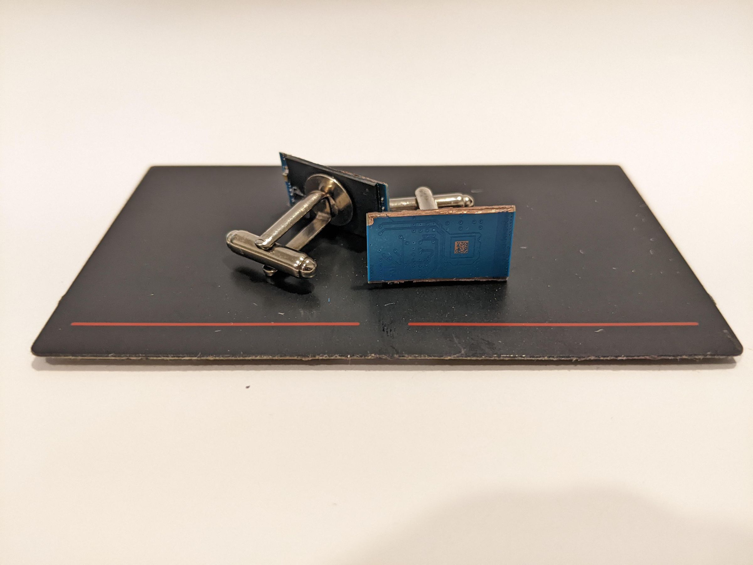 Computer Cufflinks : 5 Steps (with Pictures) - Instructables