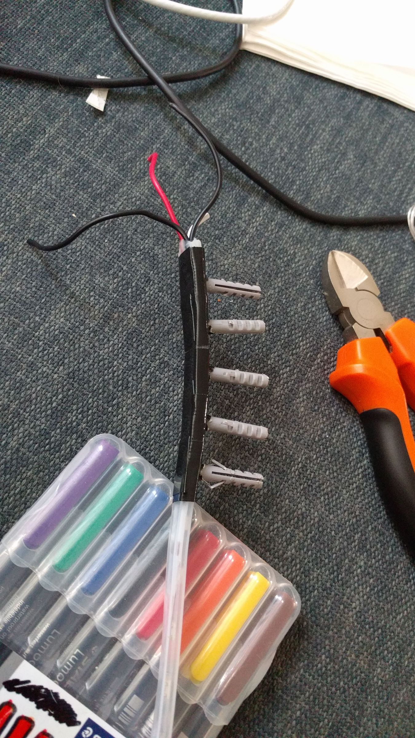 Living Rainbow- an Arduino Controlled Fiber Optic Cape : 10 Steps (with ...