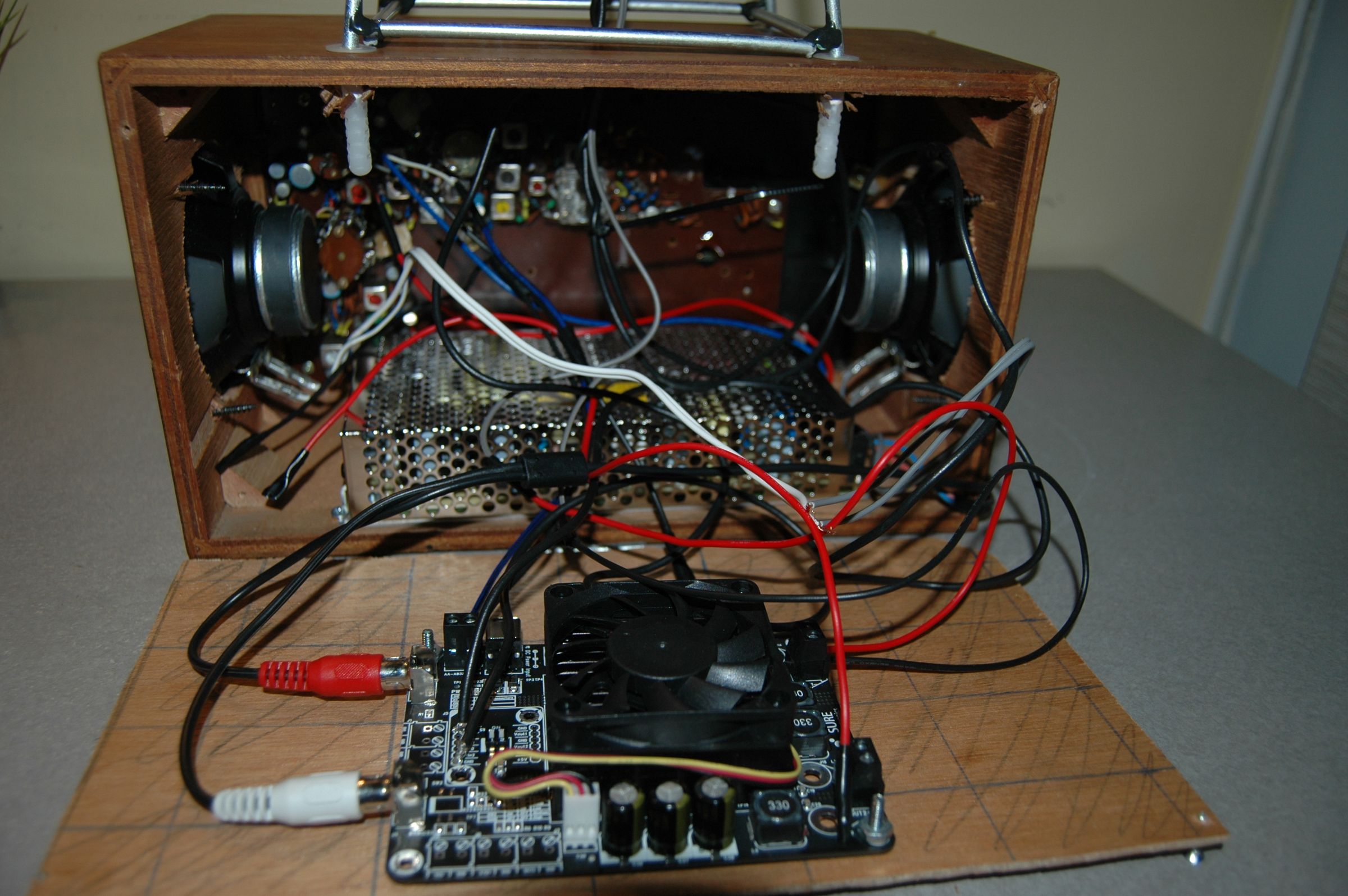 Vintage Inspired Stereo : 8 Steps (with Pictures) - Instructables