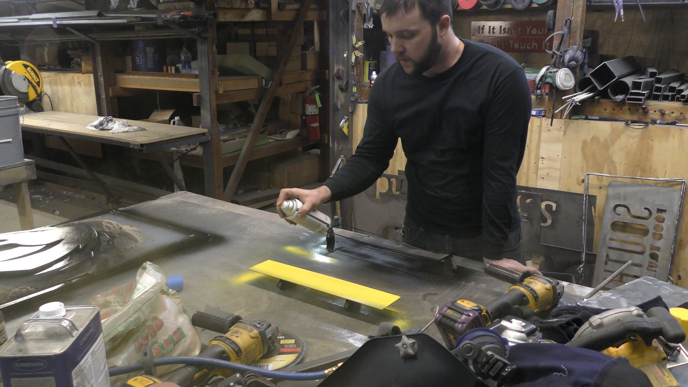 Stud Mounted Sign With 3D Printed Letters : 17 Steps (with Pictures ...