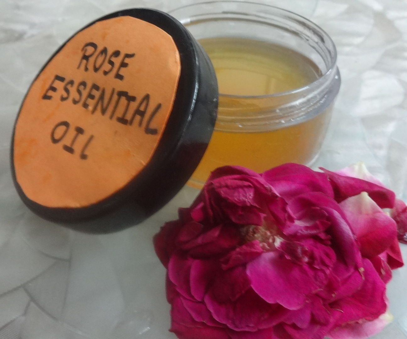 Rose Essential Oil : 7 Steps - Instructables