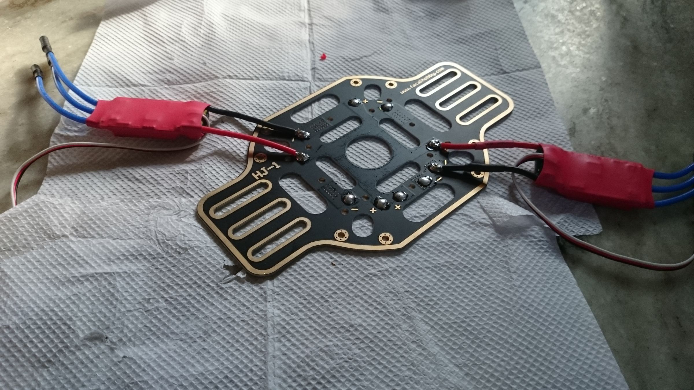 DJi F450 Quadcopter How to Build? Home Built. : 7 Steps (with Pictures ...