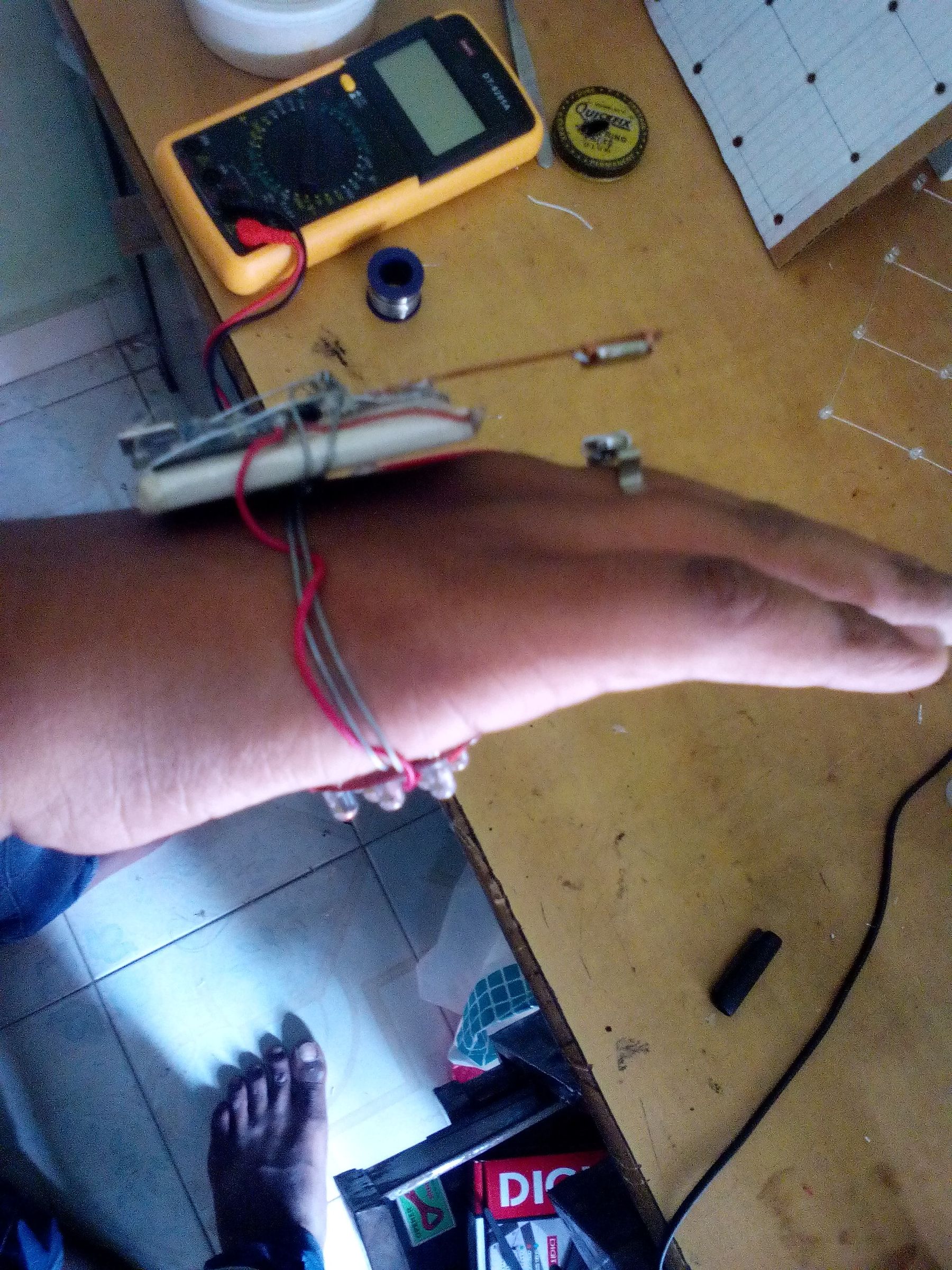 IRON MAN Themed Rechargeable Flashlight : 8 Steps (with Pictures ...