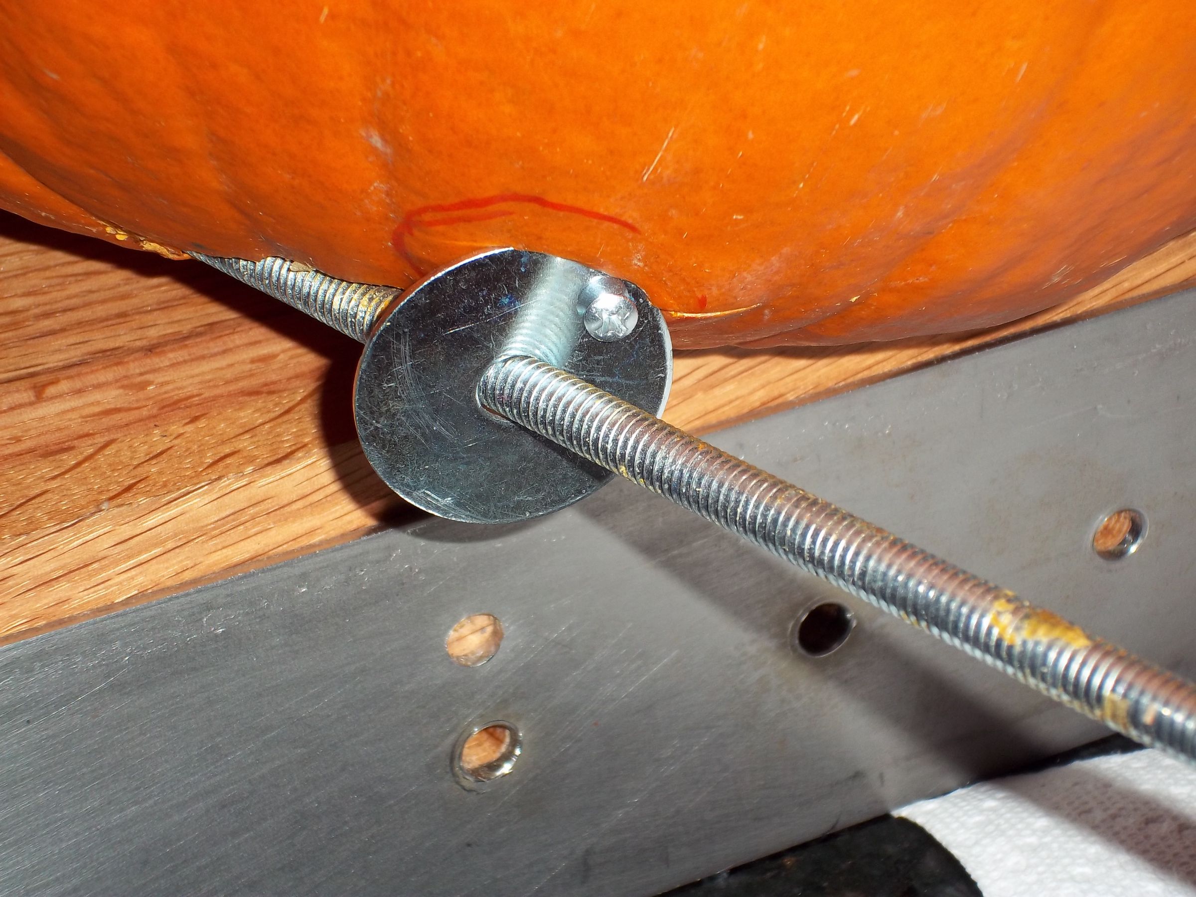 How to Build a PUMPKIN RACER With Two Parallel Independent Axles : 9 ...