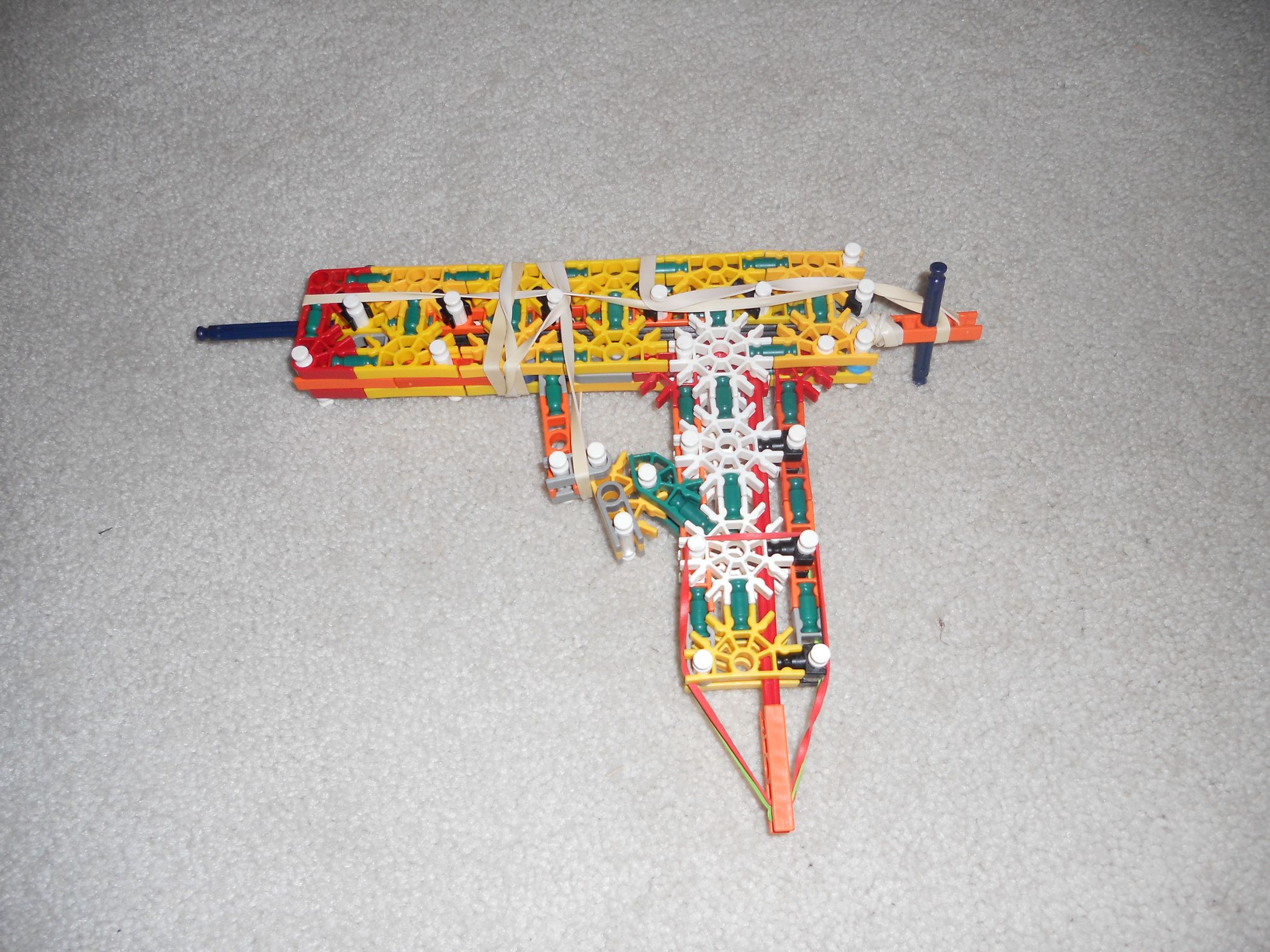 Knex Uzi : 4 Steps - Instructables