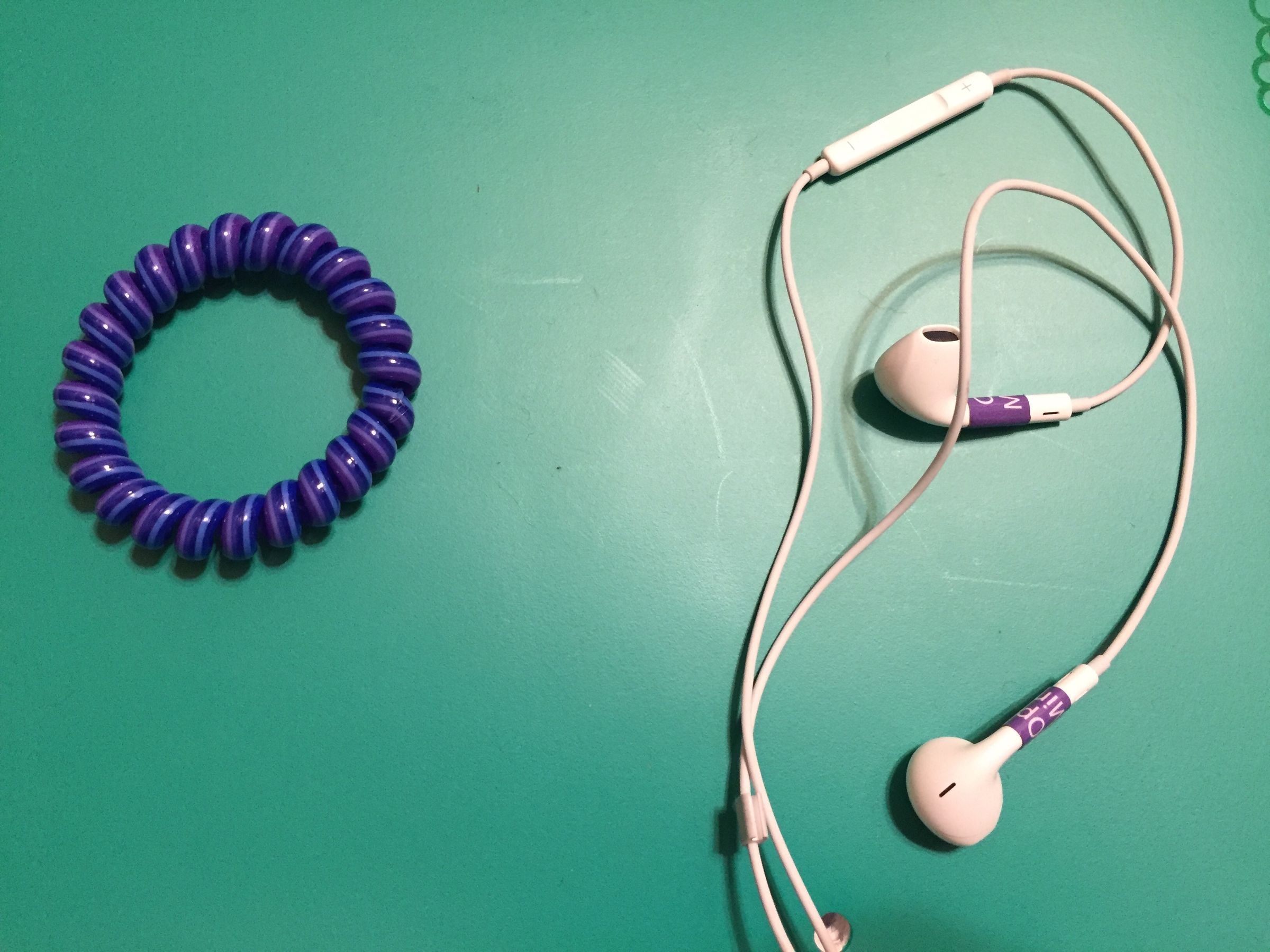 Earbud Wrap Cord : 3 Steps - Instructables