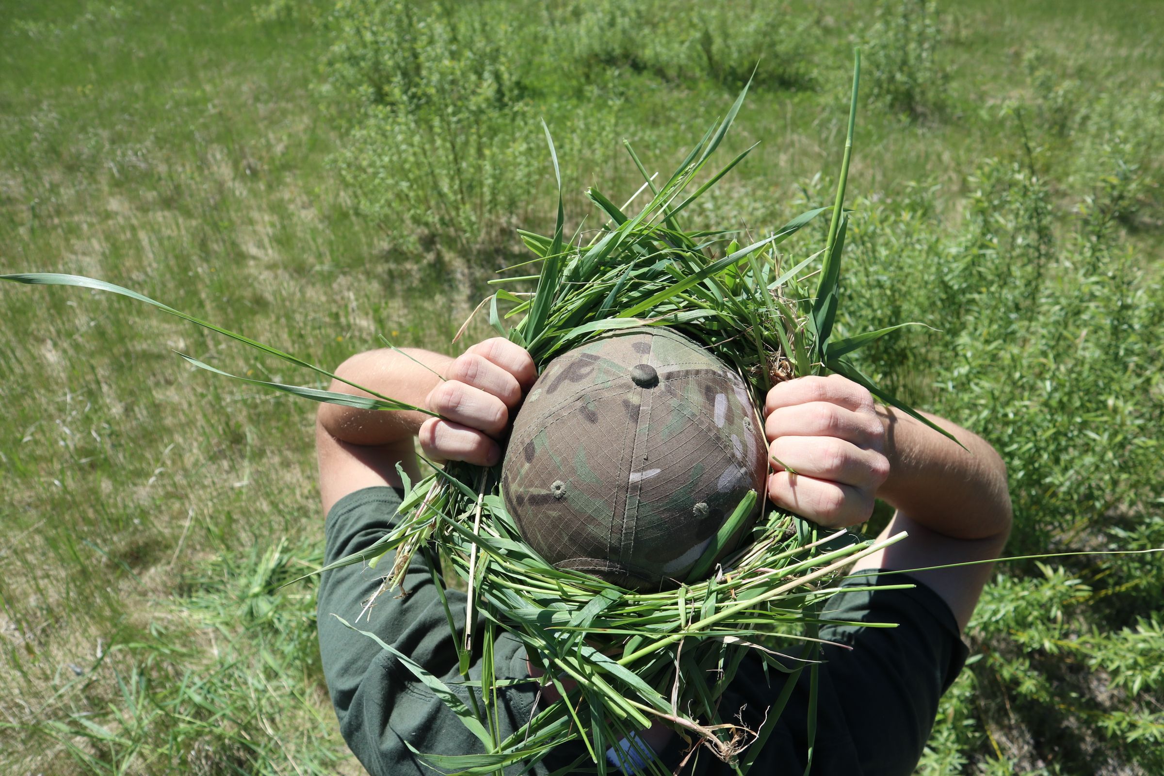 Biodegradable SERE Ghillie Hat : 6 Steps - Instructables