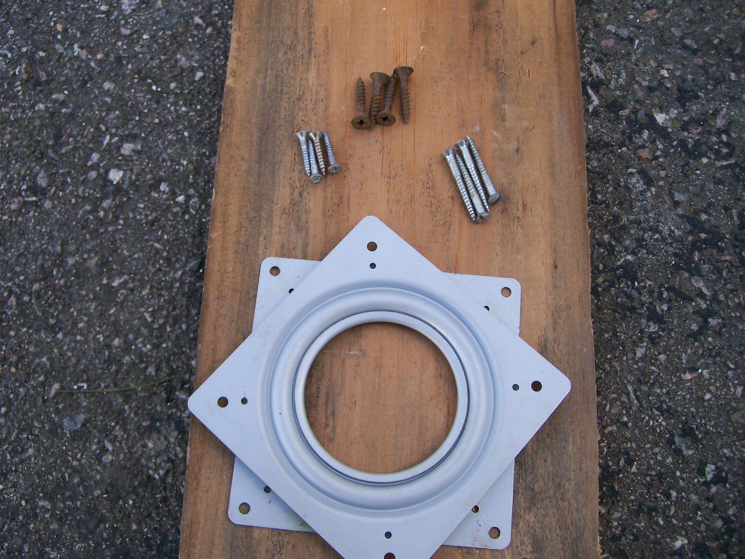 Swivel Mailbox : 4 Steps (with Pictures) - Instructables