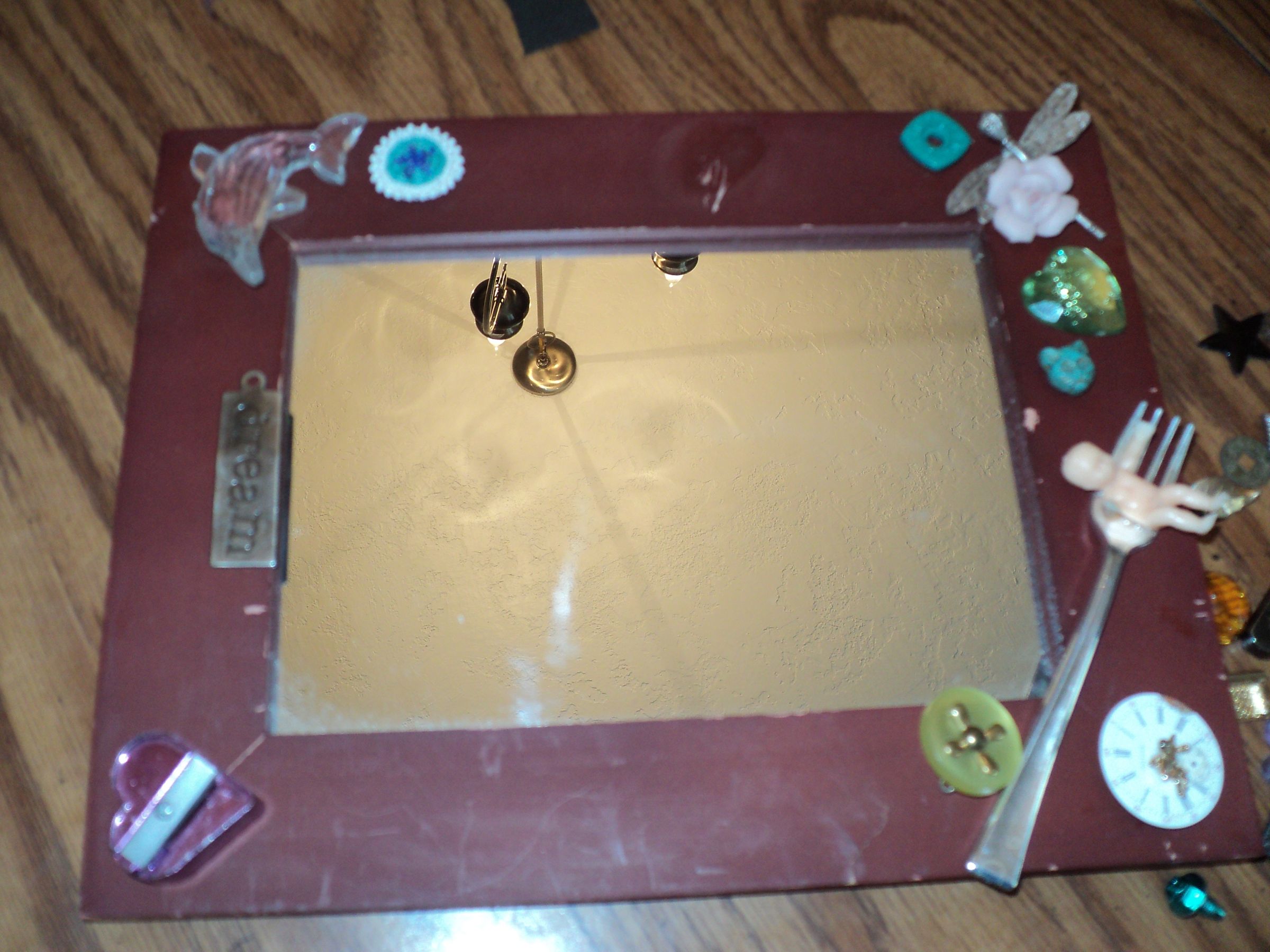 Make a Found Objects Memory Mirror (and Clean Your Junk Drawer) : 3 ...