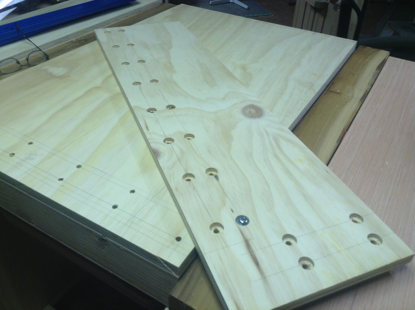 Multi-Tool Flip-Top Table : 12 Steps (with Pictures) - Instructables
