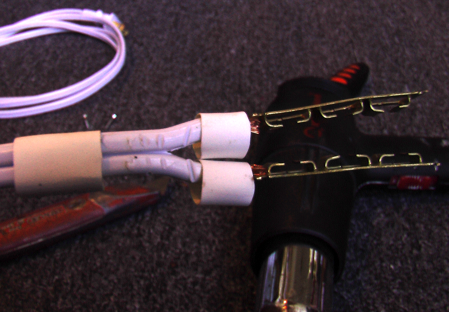 Extension Cord: Repair and Modify : 5 Steps - Instructables