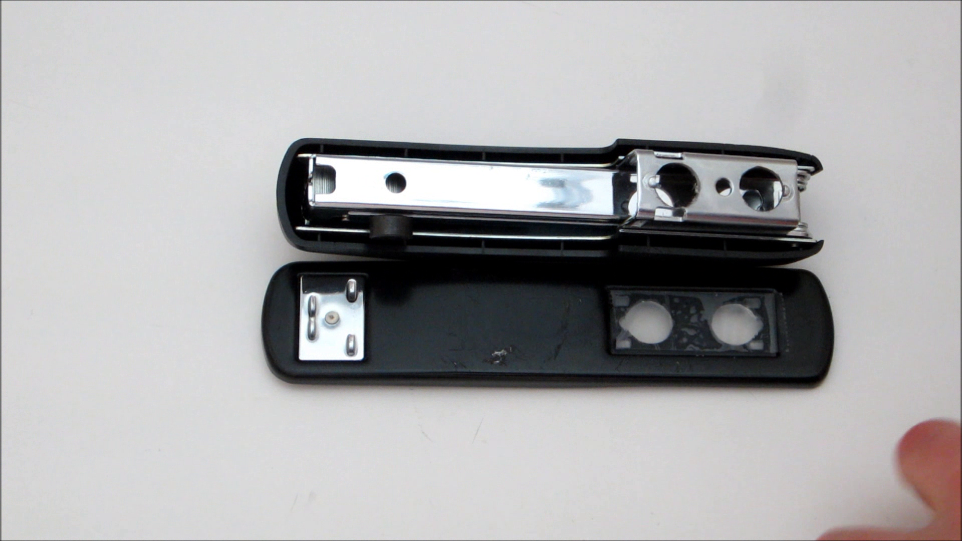 How to Make a Two-Part Magnetic Stapler : 5 Steps (with Pictures ...