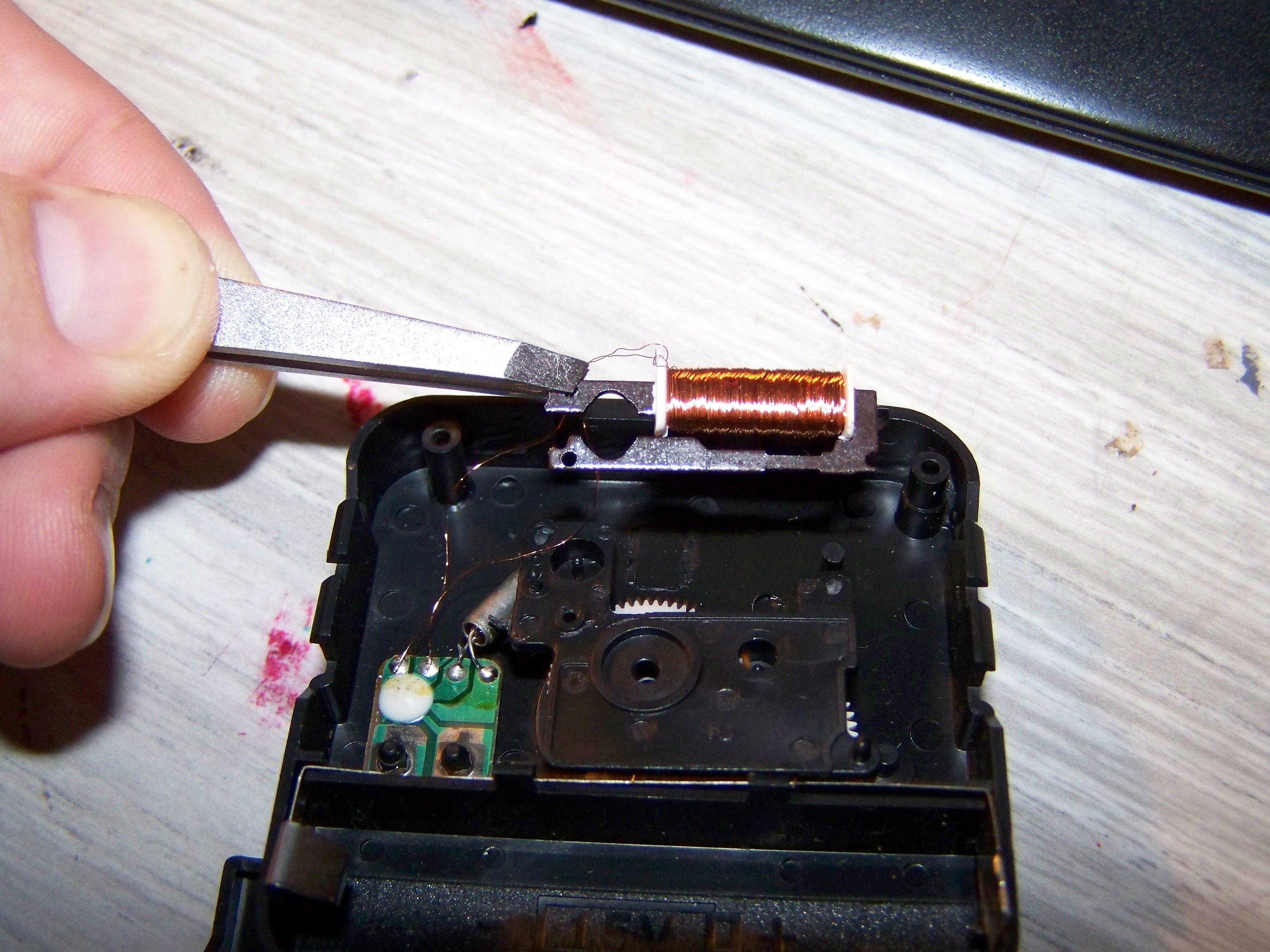 Reverse Clock : 15 Steps (with Pictures) - Instructables